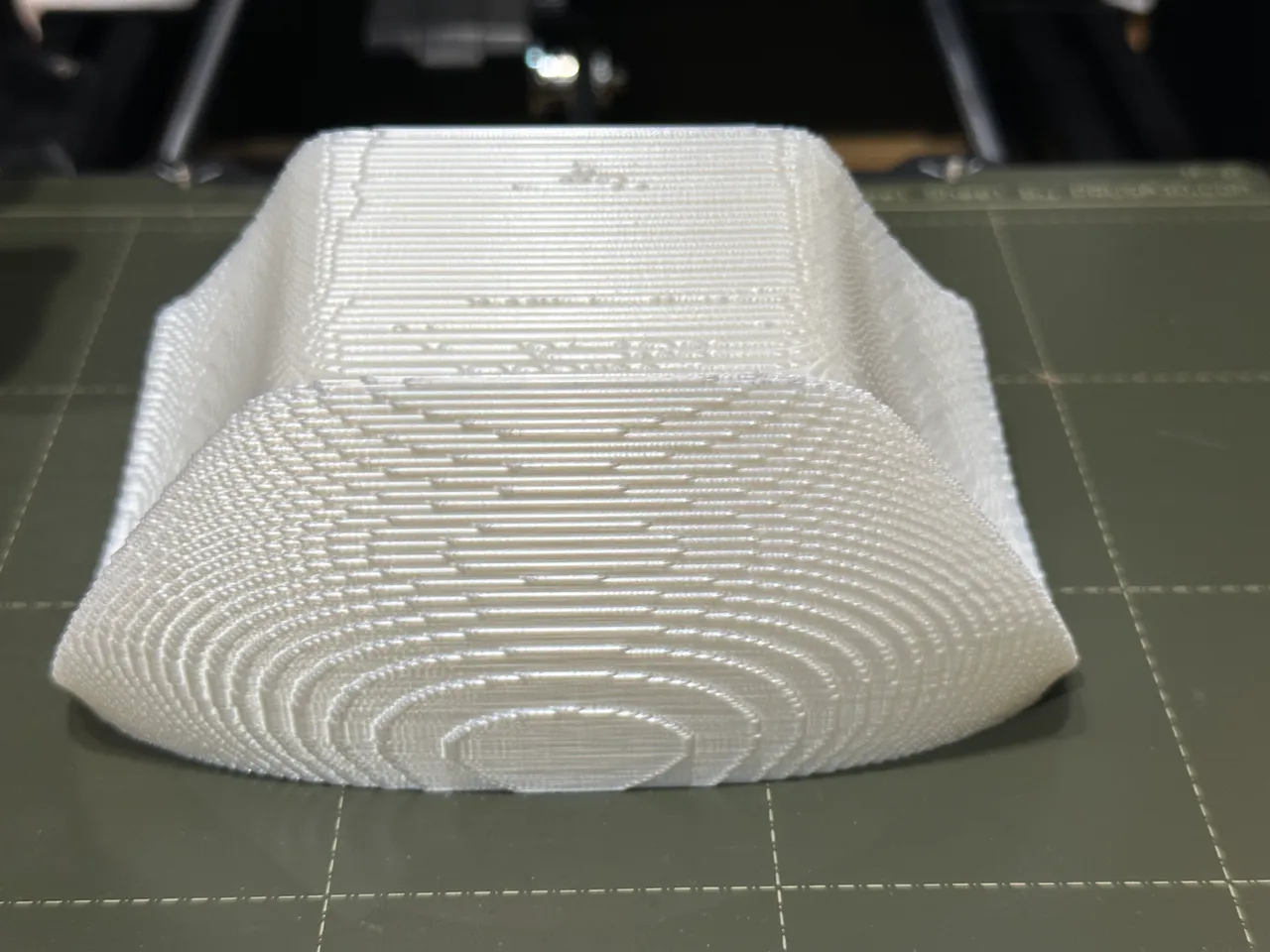 Voxelized Xbox Controller Stand by Makerwiz | Download free STL model ...