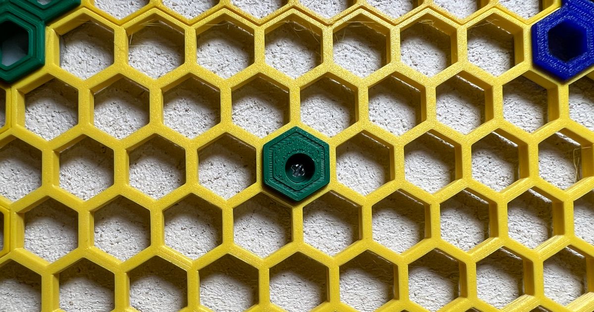 Honeycomb wall off-center insert by nobody04 | Download free STL model ...