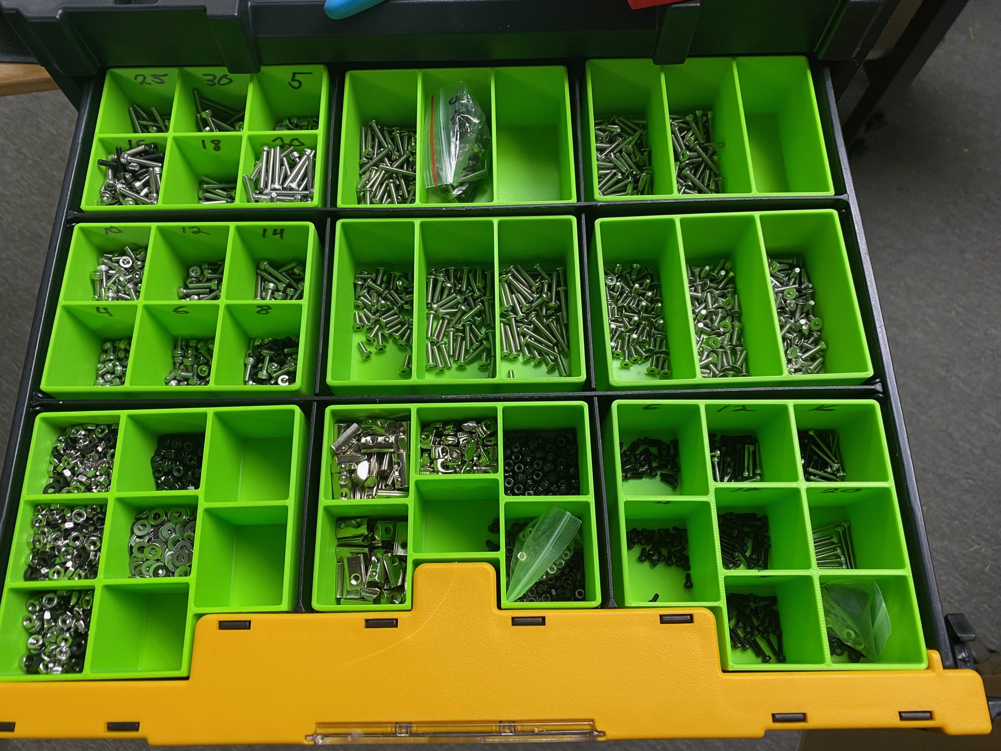 Dewalt T-Stack Draw dividers many sizes to choose by Richie Rich ...