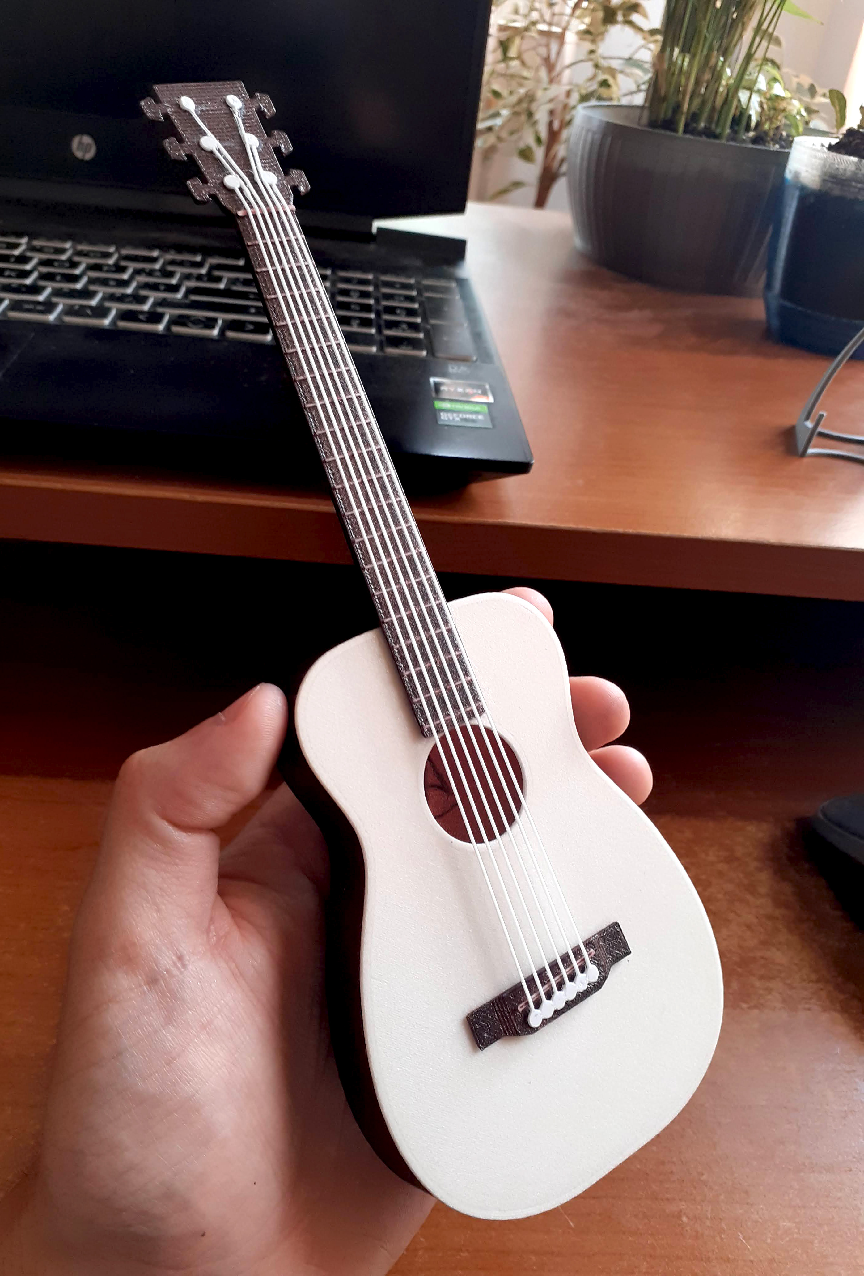 Ed Sheeran's mini guitar model by Alex | Download free STL model ...