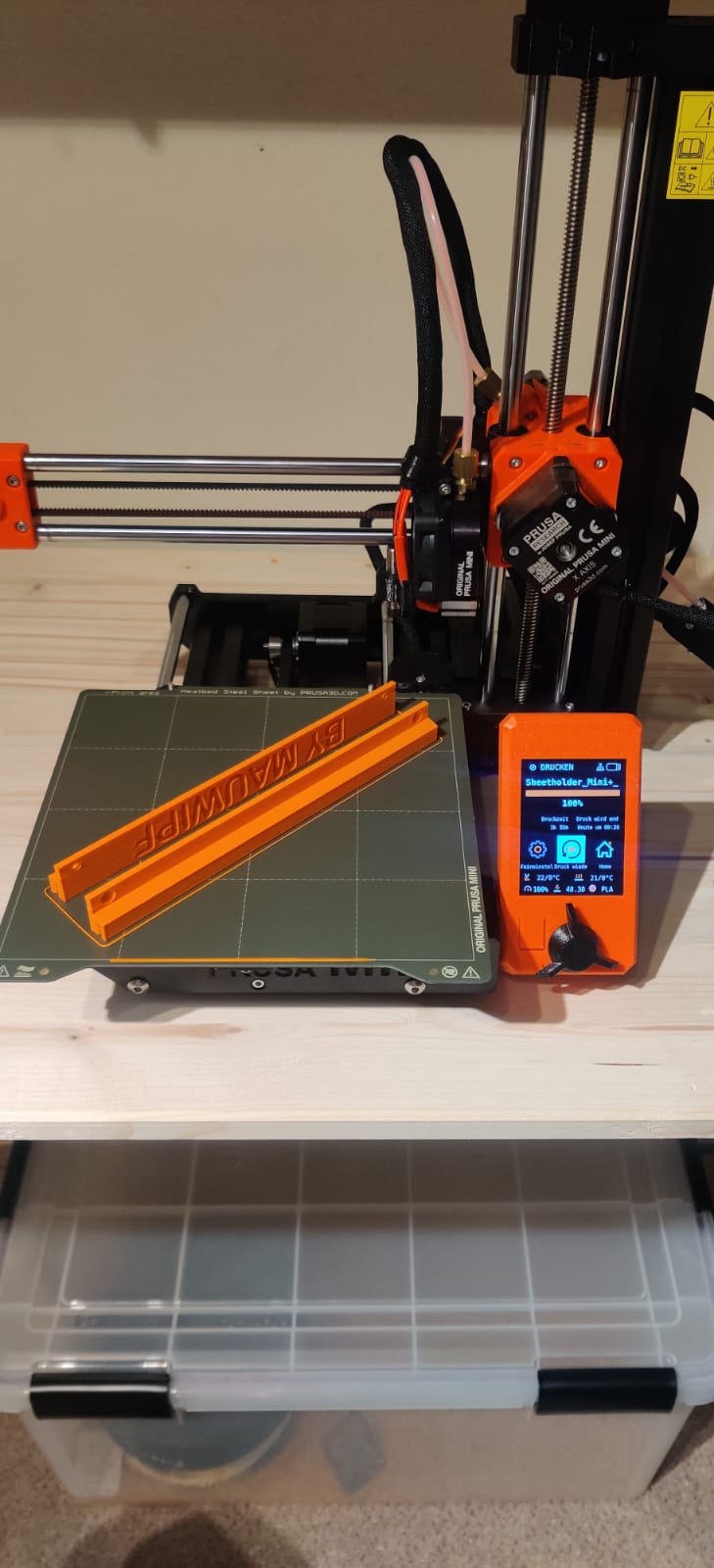 Sheet holder for Prusa Mini by MauWipf | Download free STL model ...