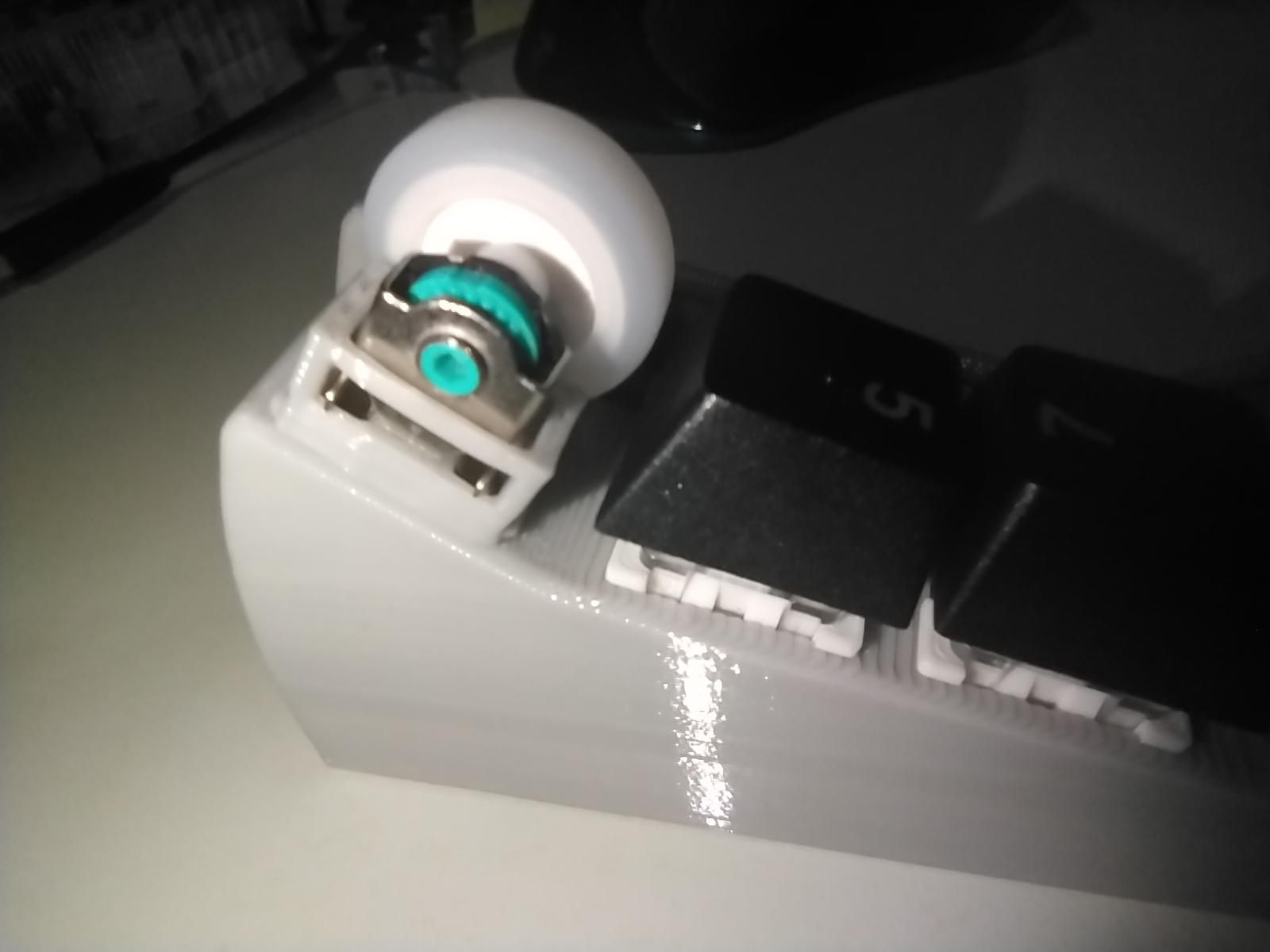 Scroll wheel encoder to mx adapter by sleepink | Download free STL ...