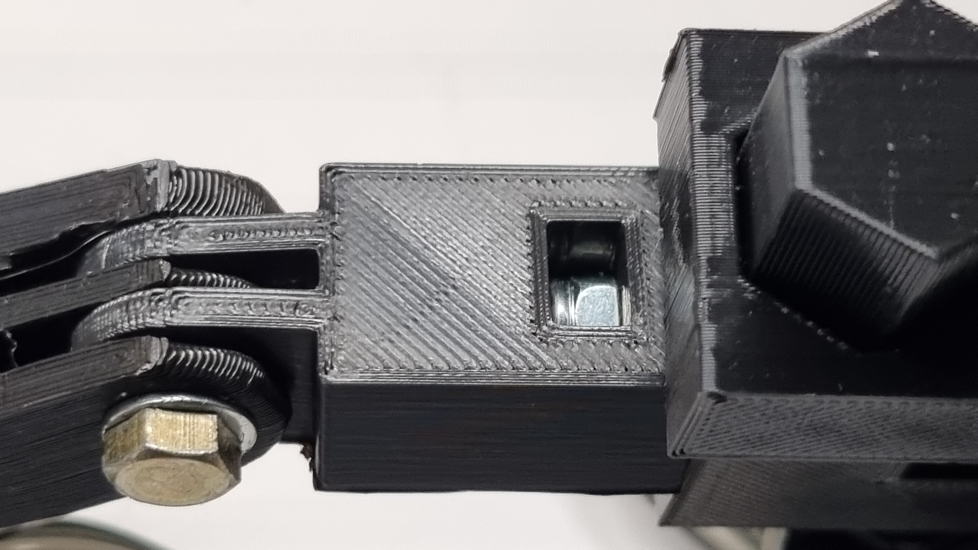 Quick clamp for round and square tubes but also flat surfaces, no ...