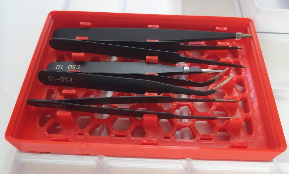 Gridfinity tweezers holder 2x3 trussed / hexed (light) by Cami Fra ...