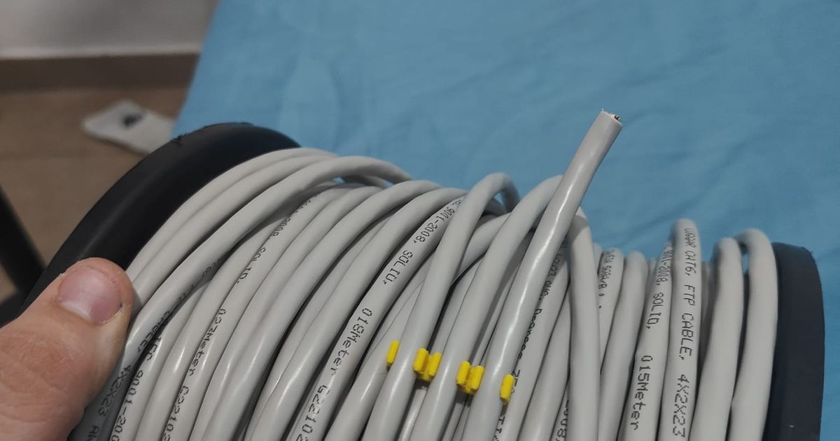 Ethernet cable spool cable holder. by AsafKatan | Download free STL ...