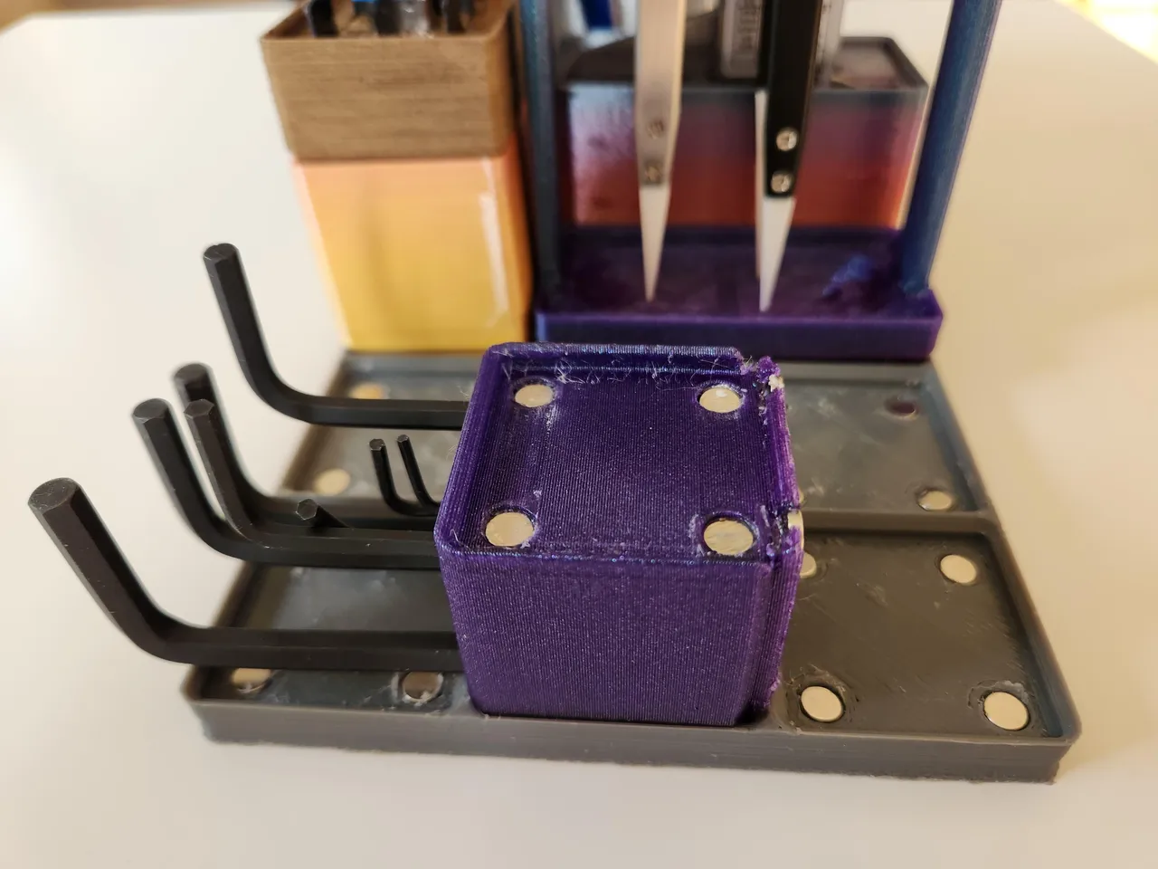 4D Gridfinity Hex Key Holder - Stack metric or SAE allen wrenches vertically or horizontally ...