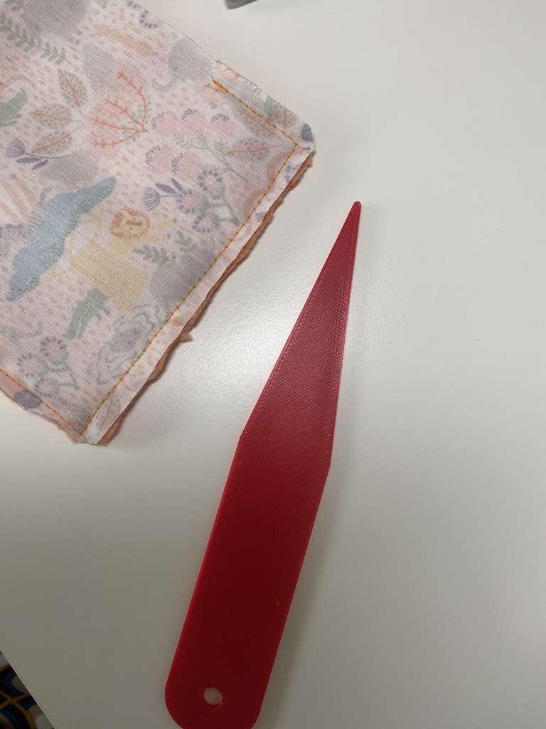 Simple Tool for forming angles, borders and corners by Sébastien Genos ...
