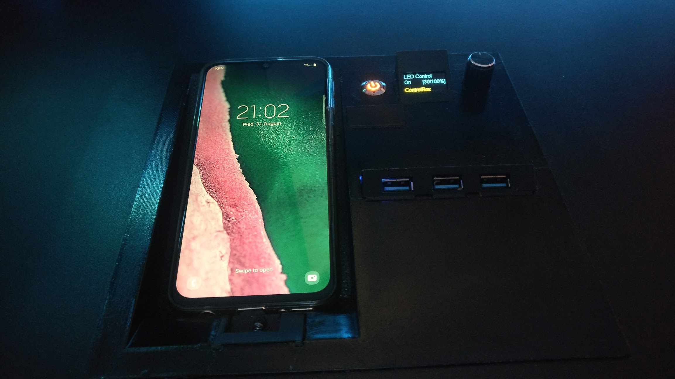 Embedded docking station and led control in your desk by Quibi ...