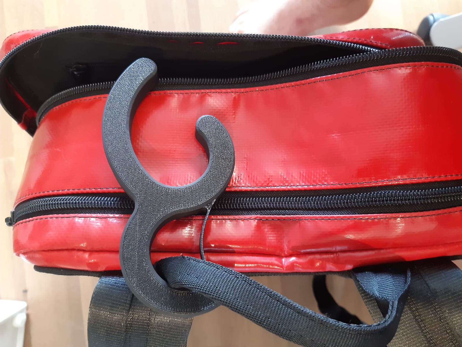 fibonacci hook with carabiner by pflotschhoger | Download free STL ...