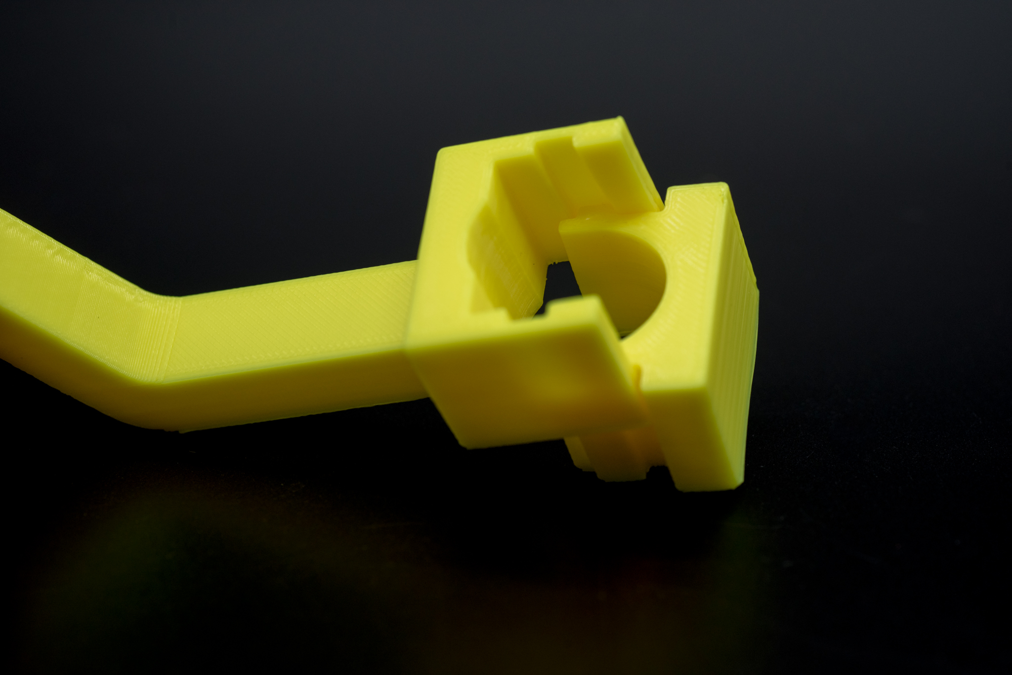 Easy clamping hook by Tommy Zero | Download free STL model | Printables.com