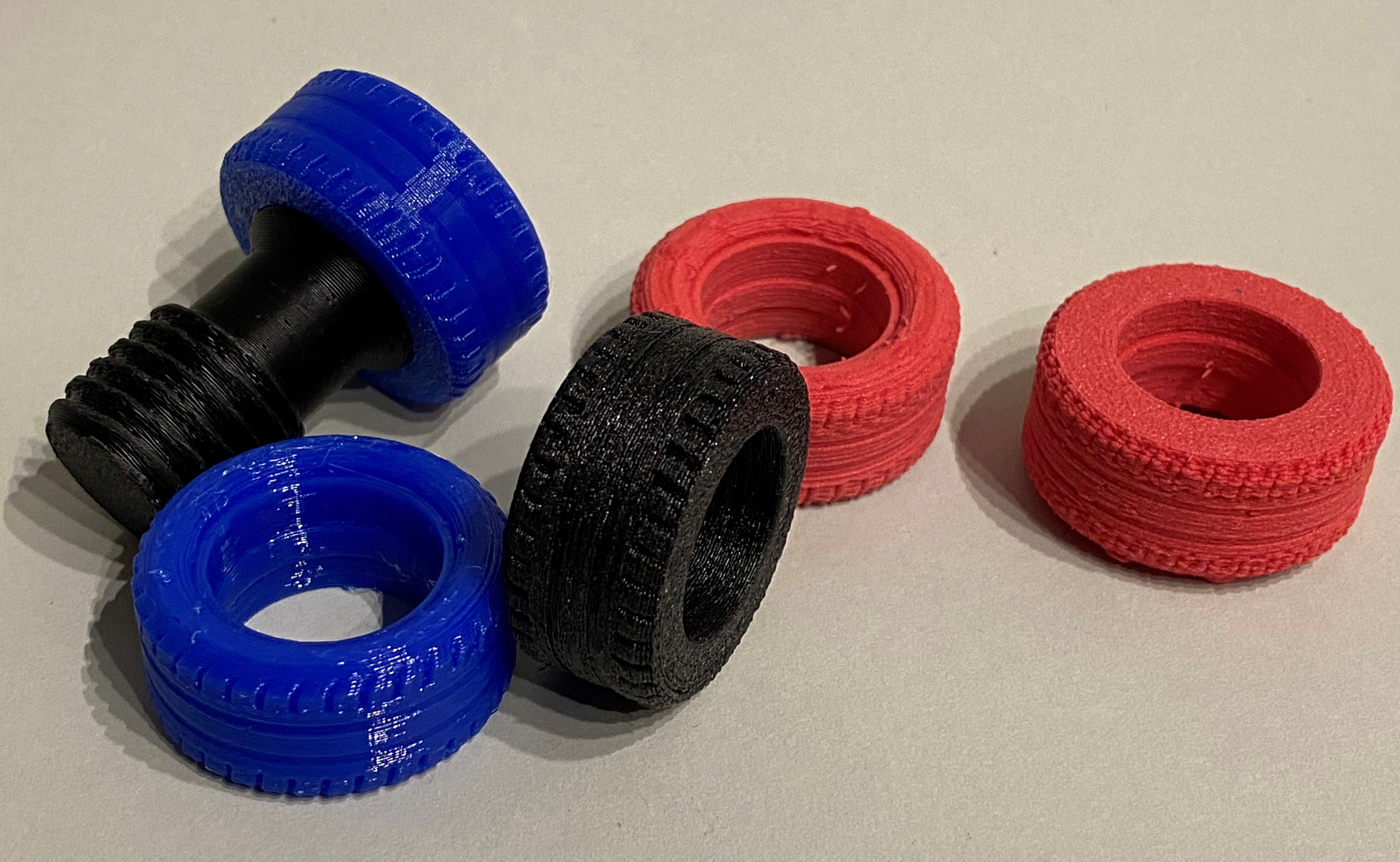 Tire (30.3x14mm) + Rims by Tritschi | Download free STL model ...