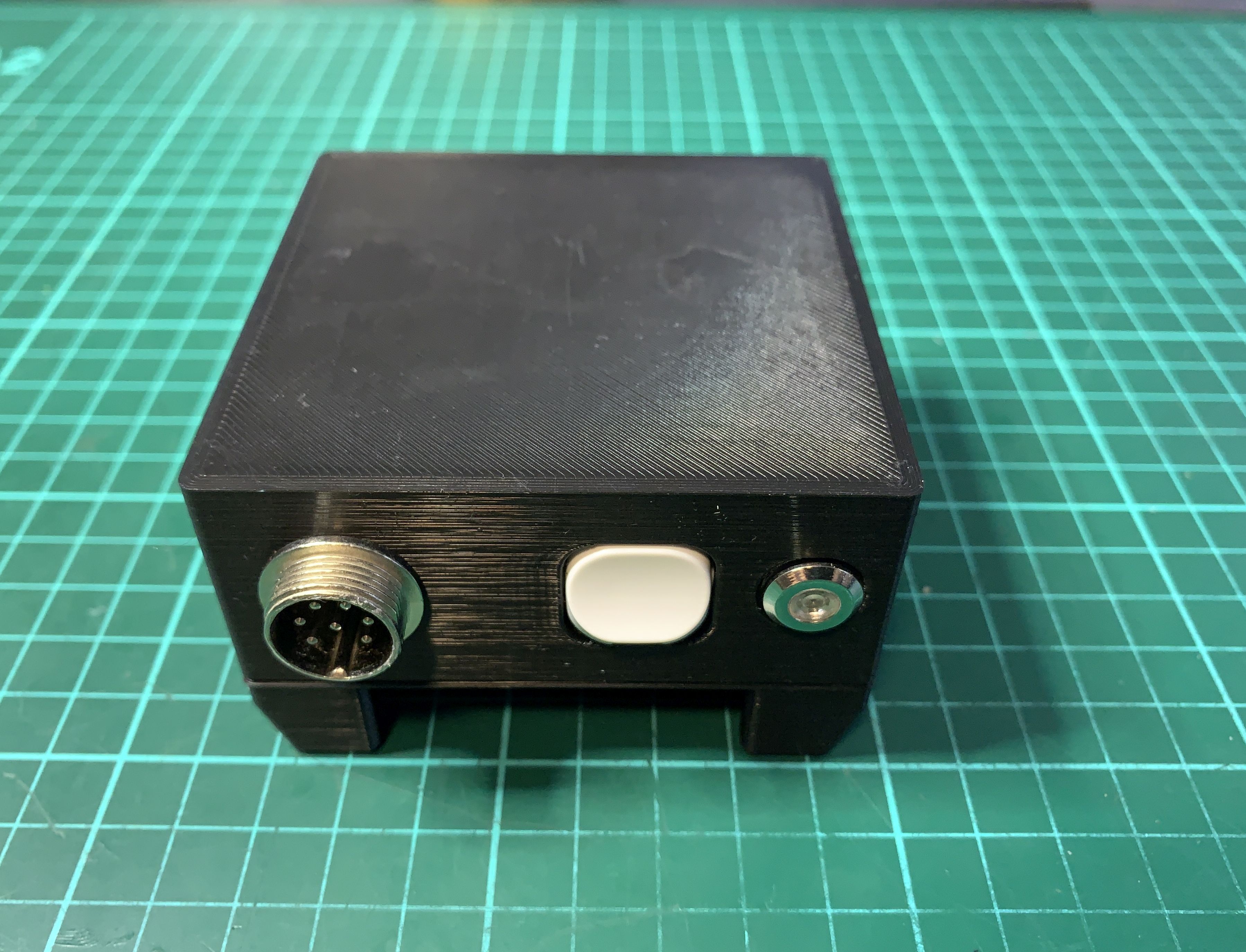 Soldering Iron Adapter for the Milwaukee M18 Battery by Wiseone ...