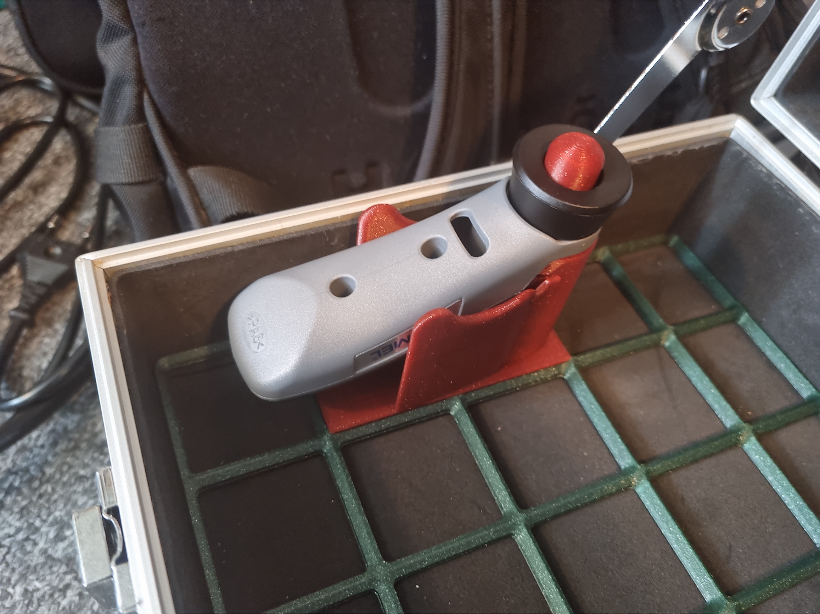 Grip for dremel - Gridfinity based by Mejlbassen | Download free STL ...