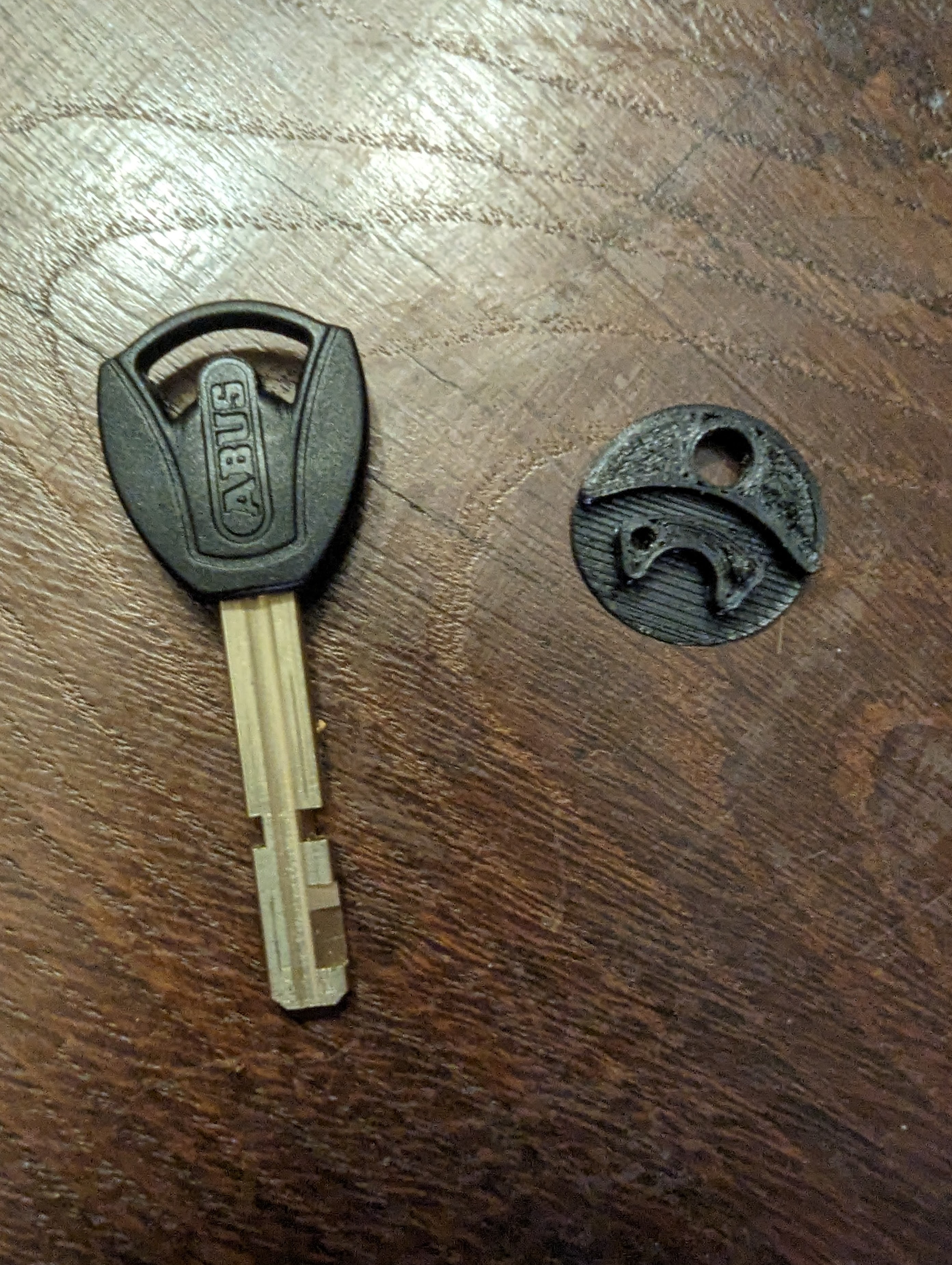 Abus lock key adapter by Félix | Download free STL model | Printables.com