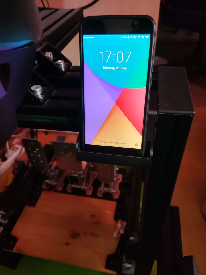 Simracing Rig - Smartphone Holder - 4040 Profile by pollinho | Download ...