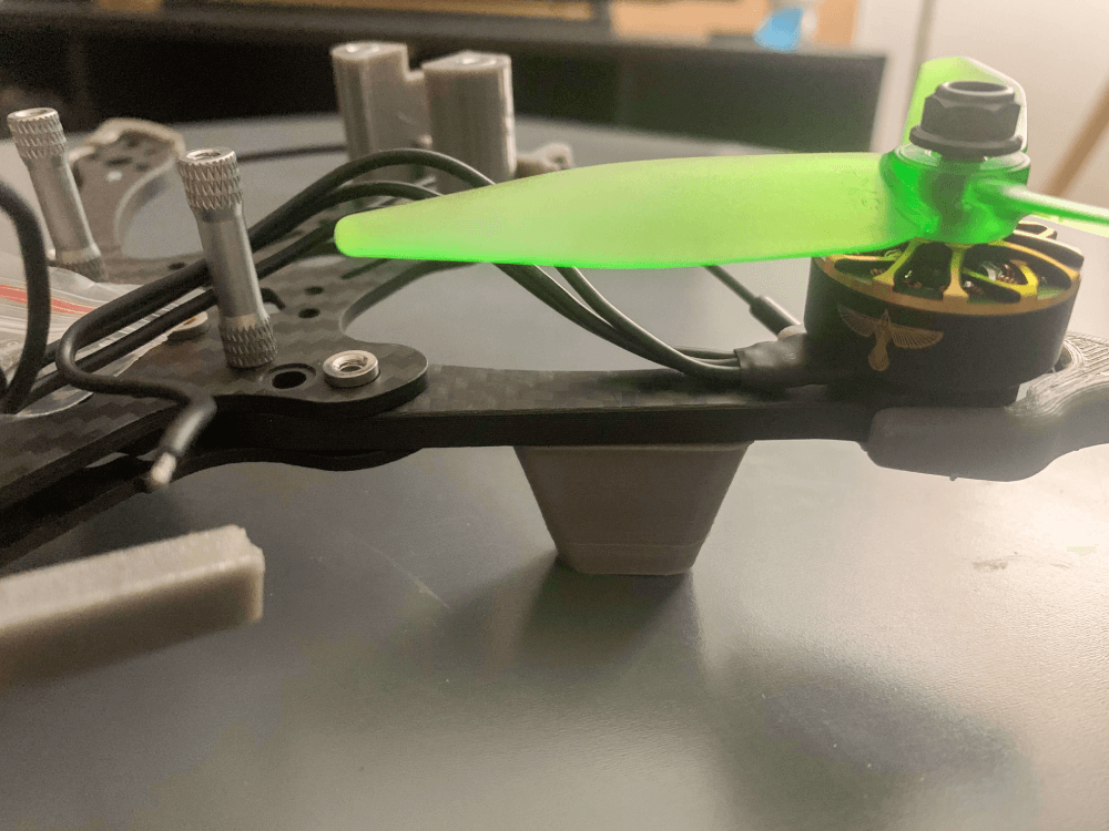 FPV Flywoo Mr.Croc 5" & 7" - Landing Pods by MADEiN83 | Download free ...