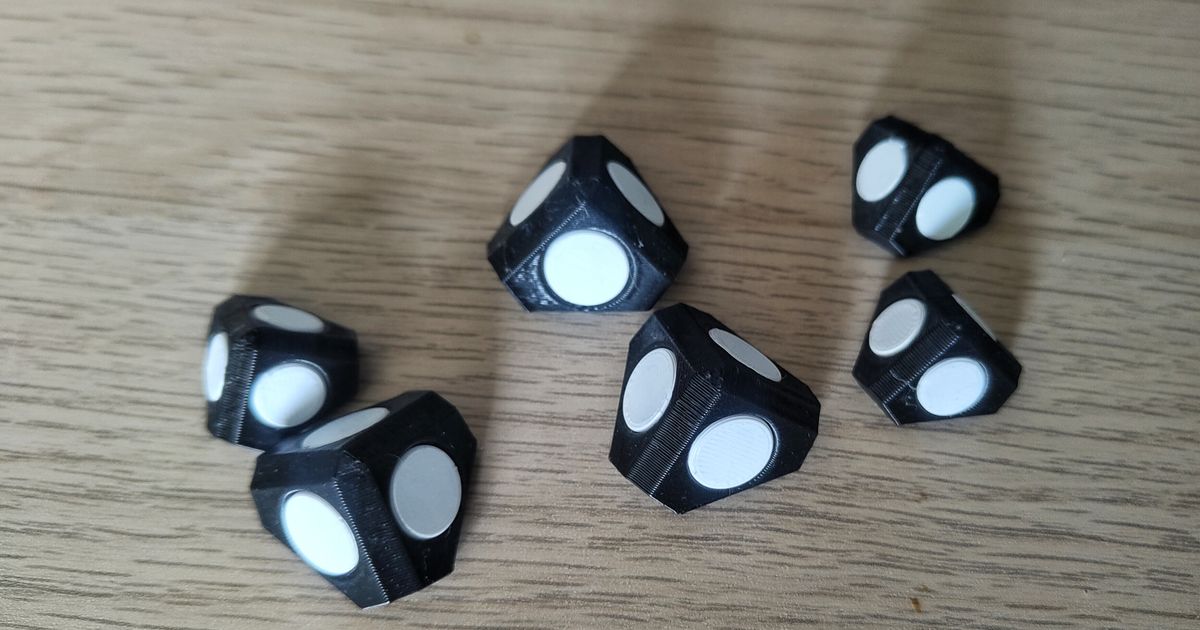 Scanner Tracking Helper Pyramid by ncsandor | Download free STL model ...