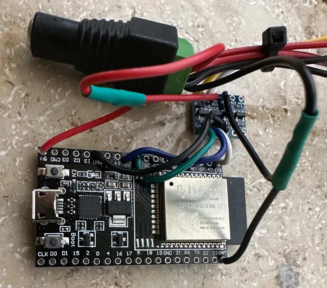 ESP32 (wroom32) + Level Shifter Box for WLED, Neopixel by andre2000 ...