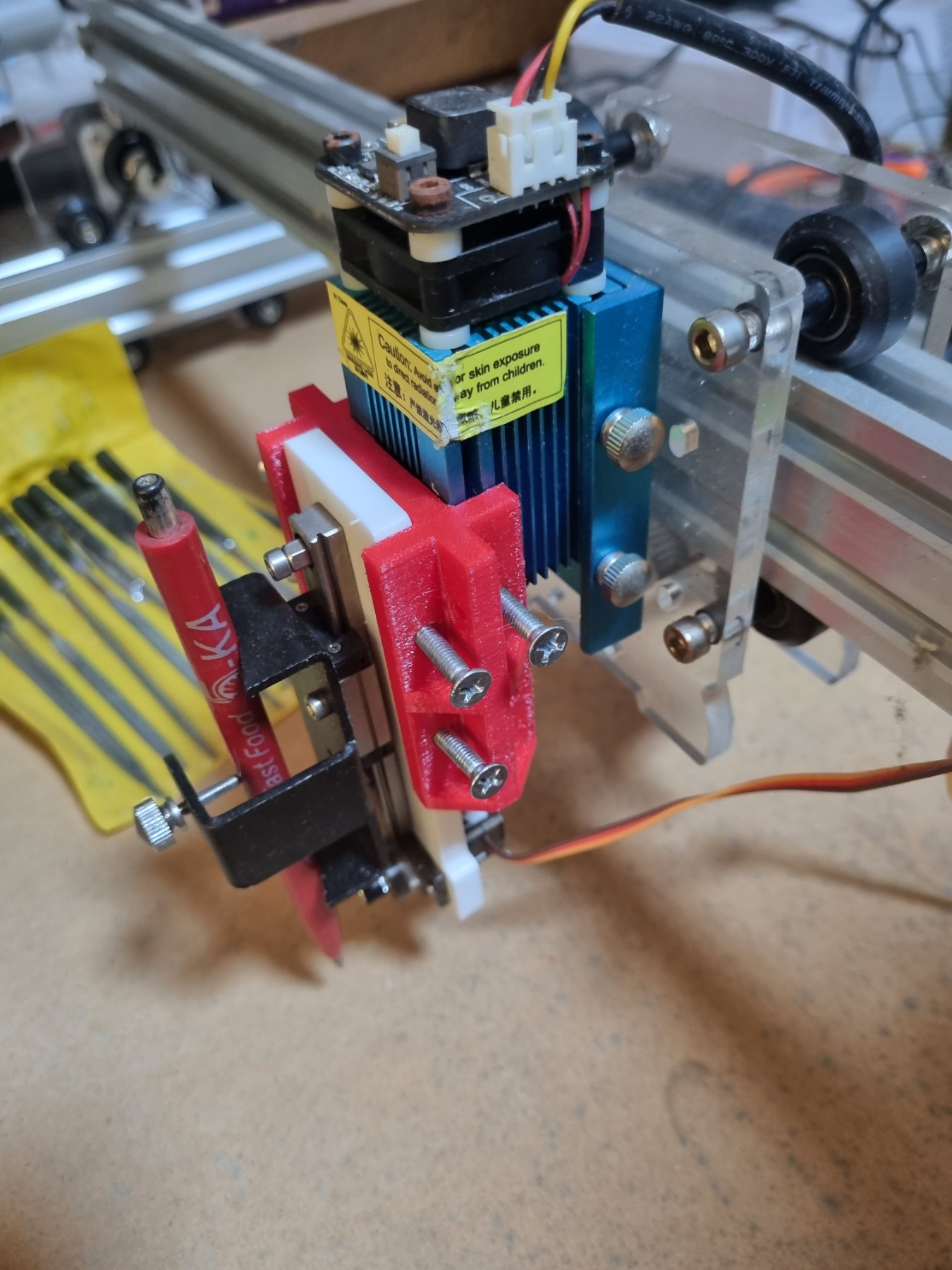 Elekslaser Dual Holder by Kire Zezo | Download free STL model ...