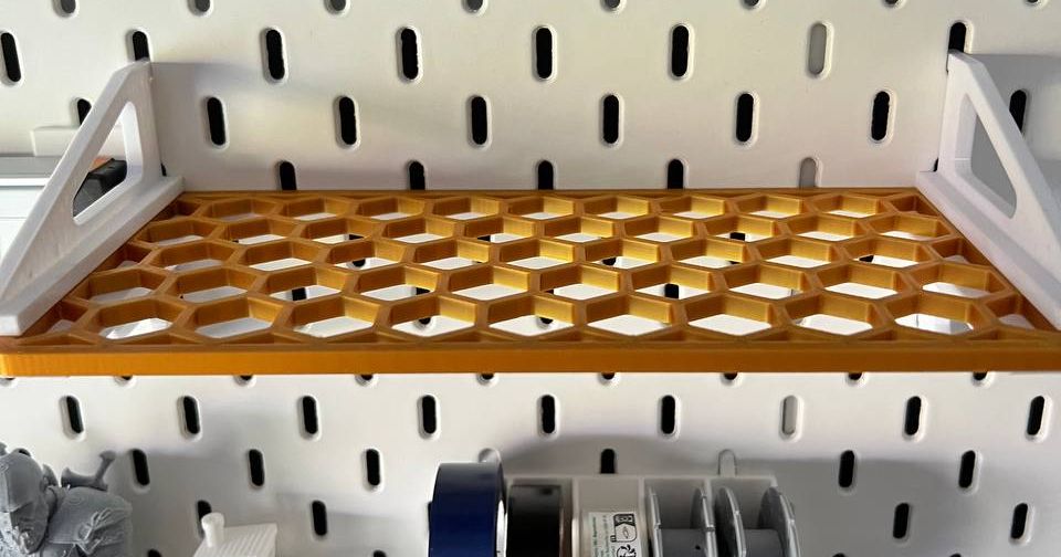 Hex shelf for Skadis brackets mount by 3d_printing_room | Download free ...