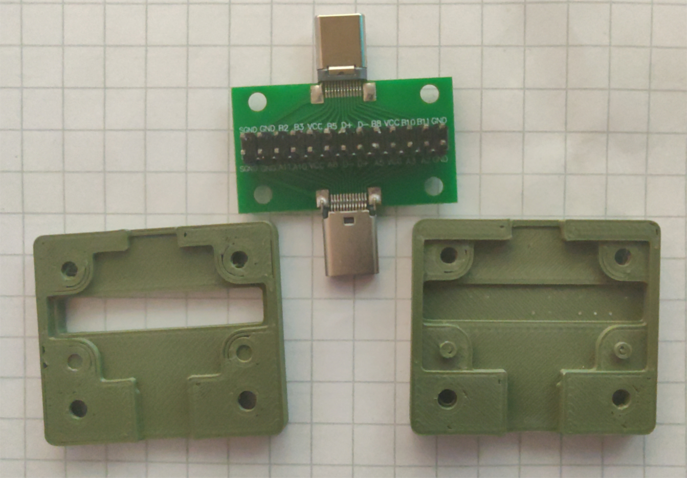 USB C breakout case by shiona | Download free STL model | Printables.com
