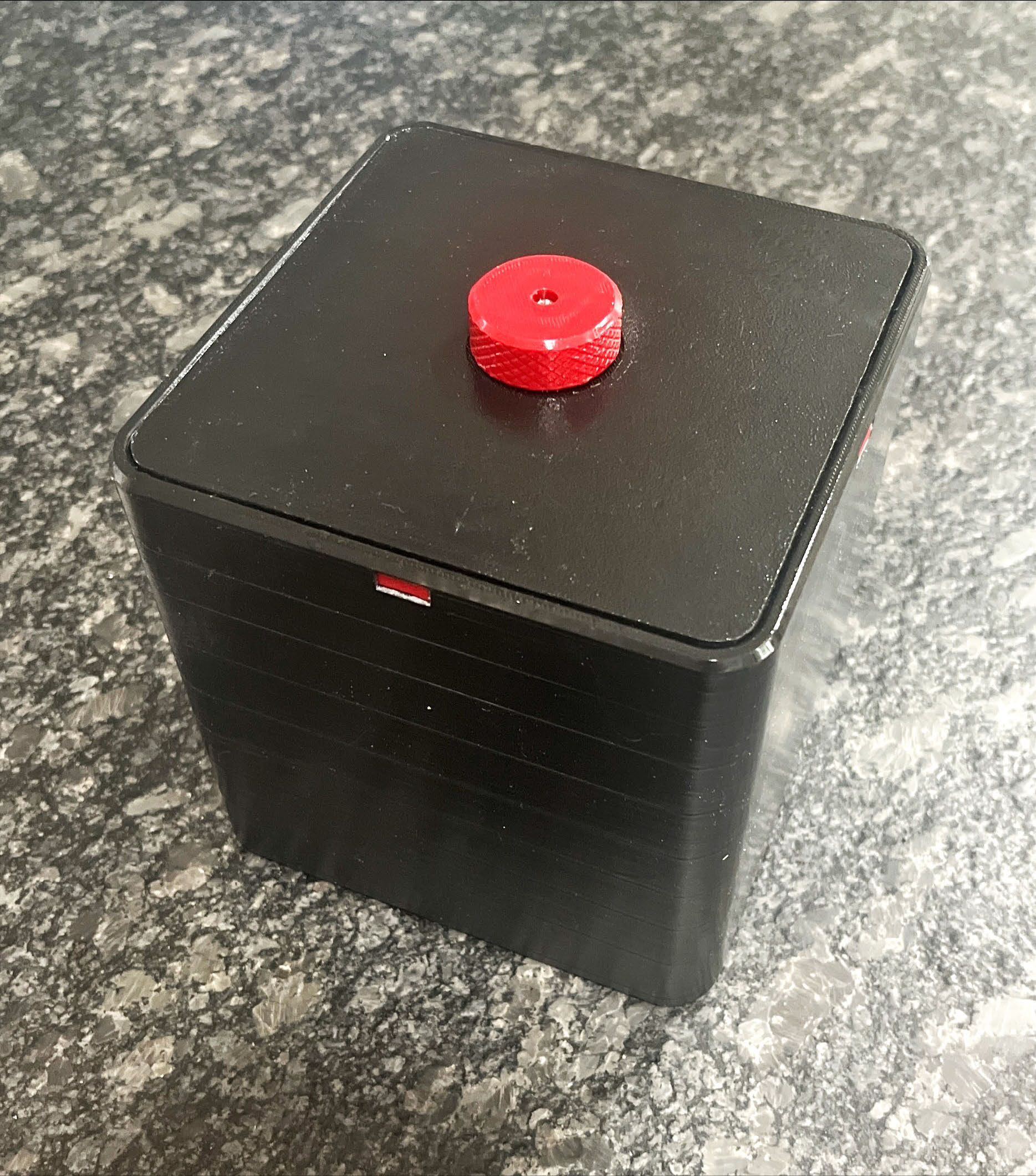 Mechanically Locking Container w threaded insert and screw (improved ...