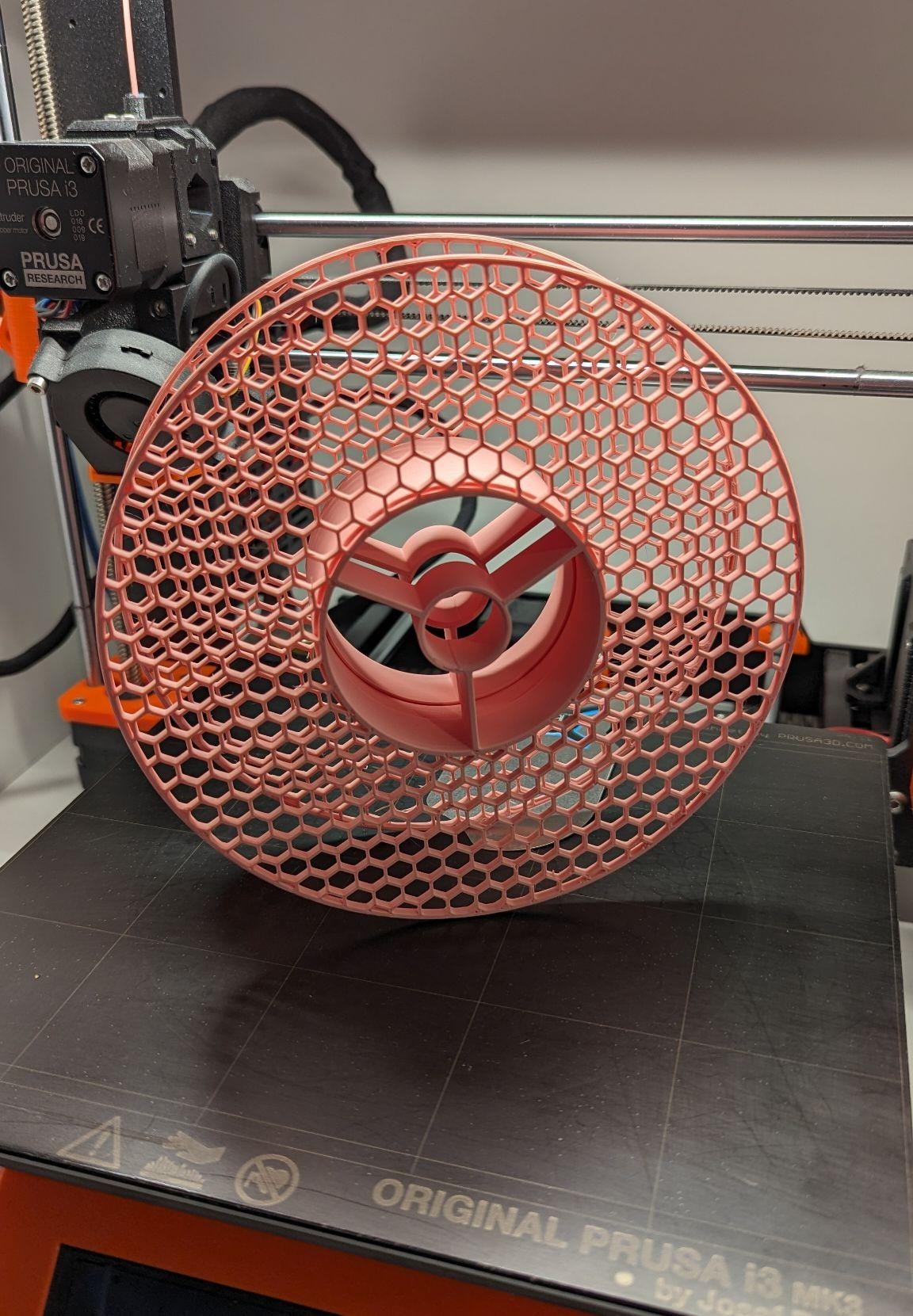Prusa inspired spool for cable by Lean 3D | Download free STL model ...