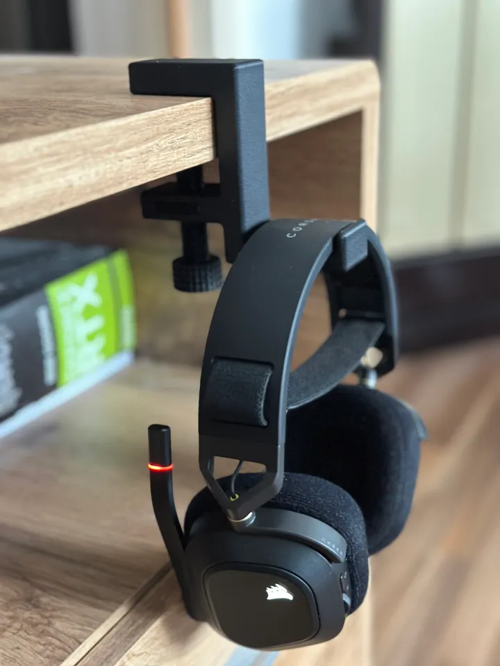 Headset holder. by Kruuu | Download free STL model | Printables.com