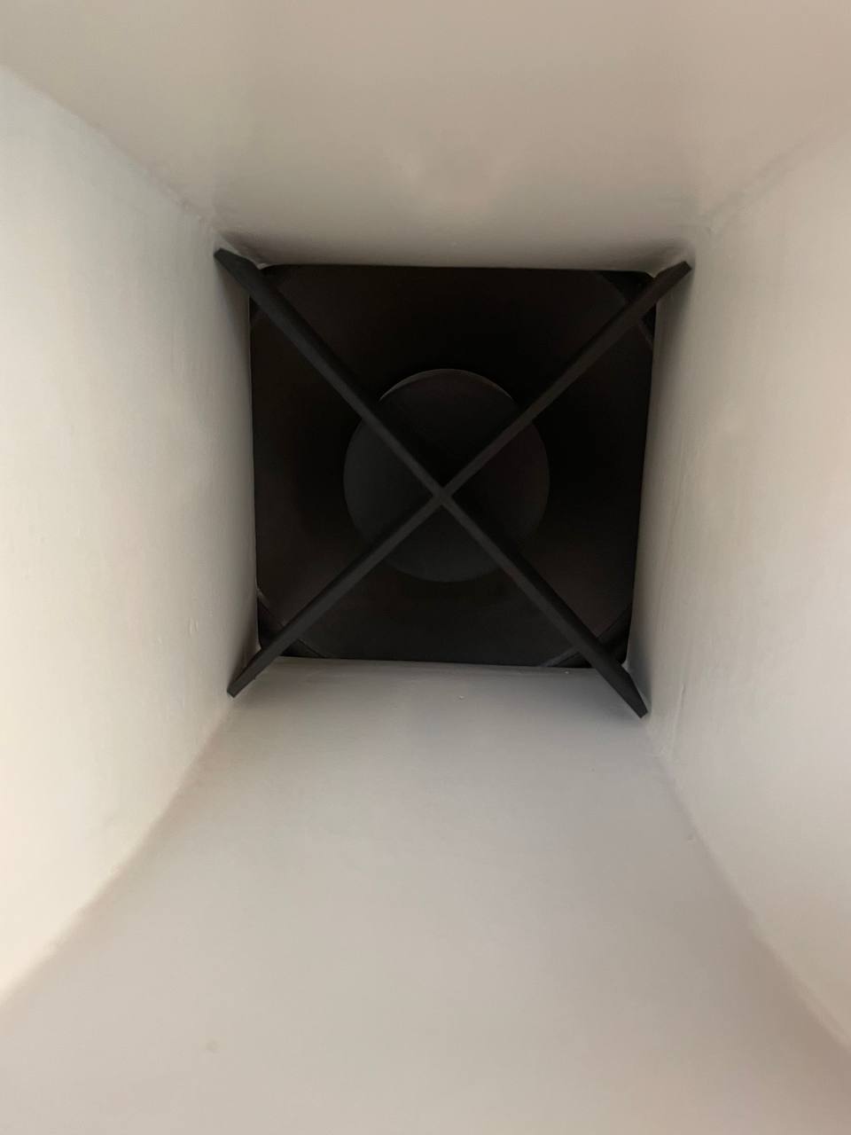 Face Plug Speakers/ middle zone by Jelmer1719 | Download free STL model ...