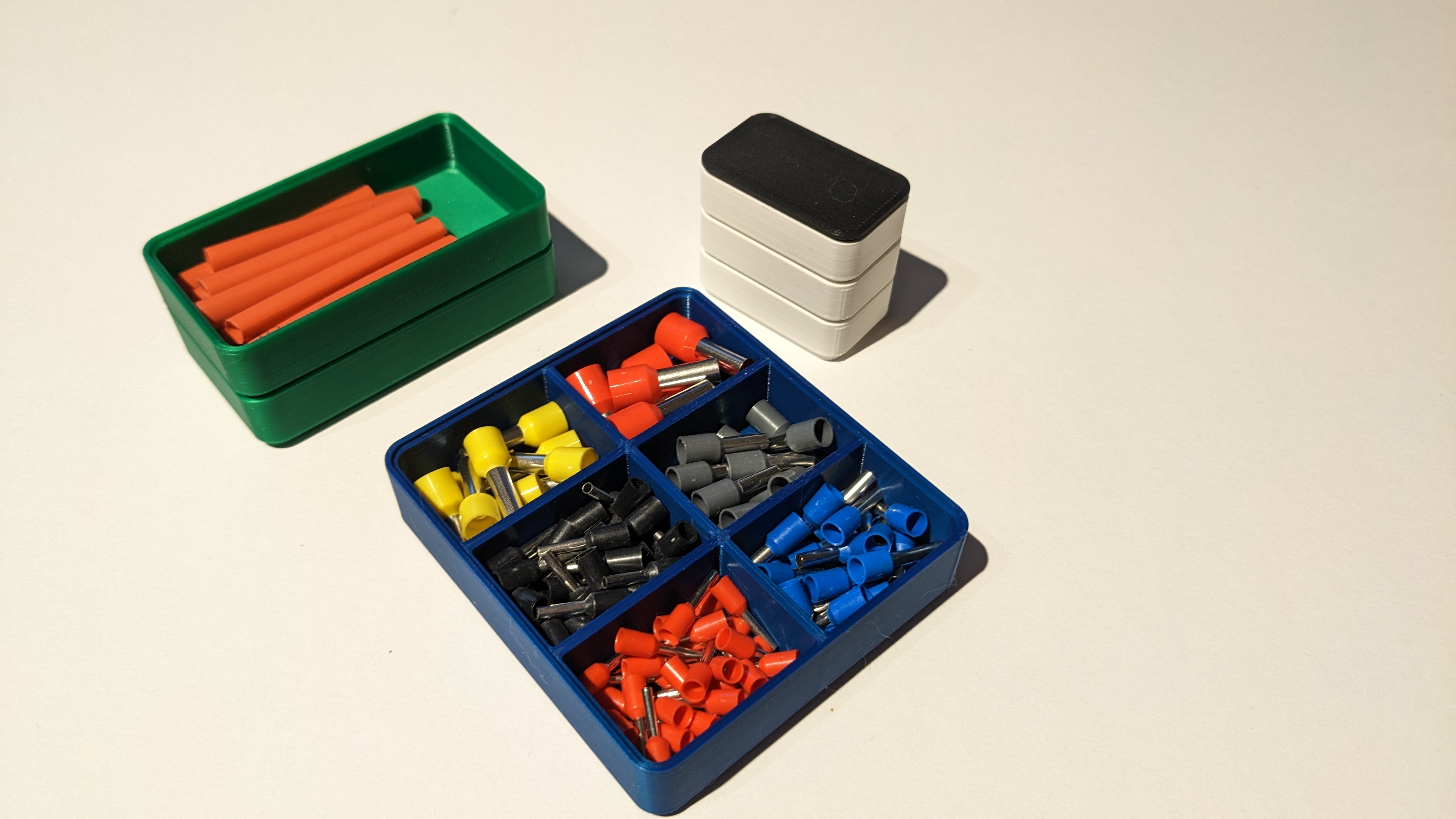 Parametric stackable sorting box system by Toaster_117 | Download free ...