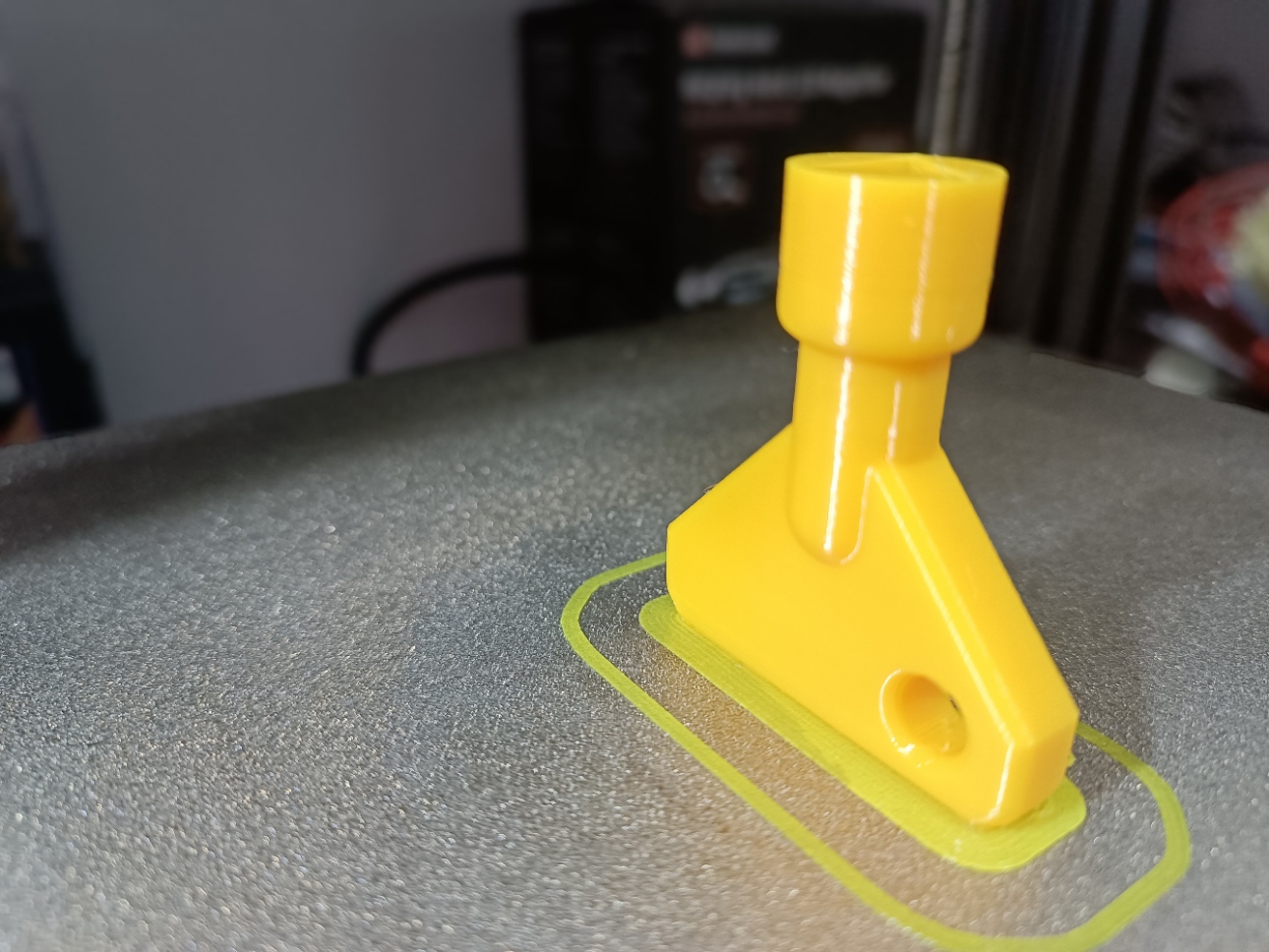 Electricity Cabinet Triangular Key by webbuster | Download free STL ...