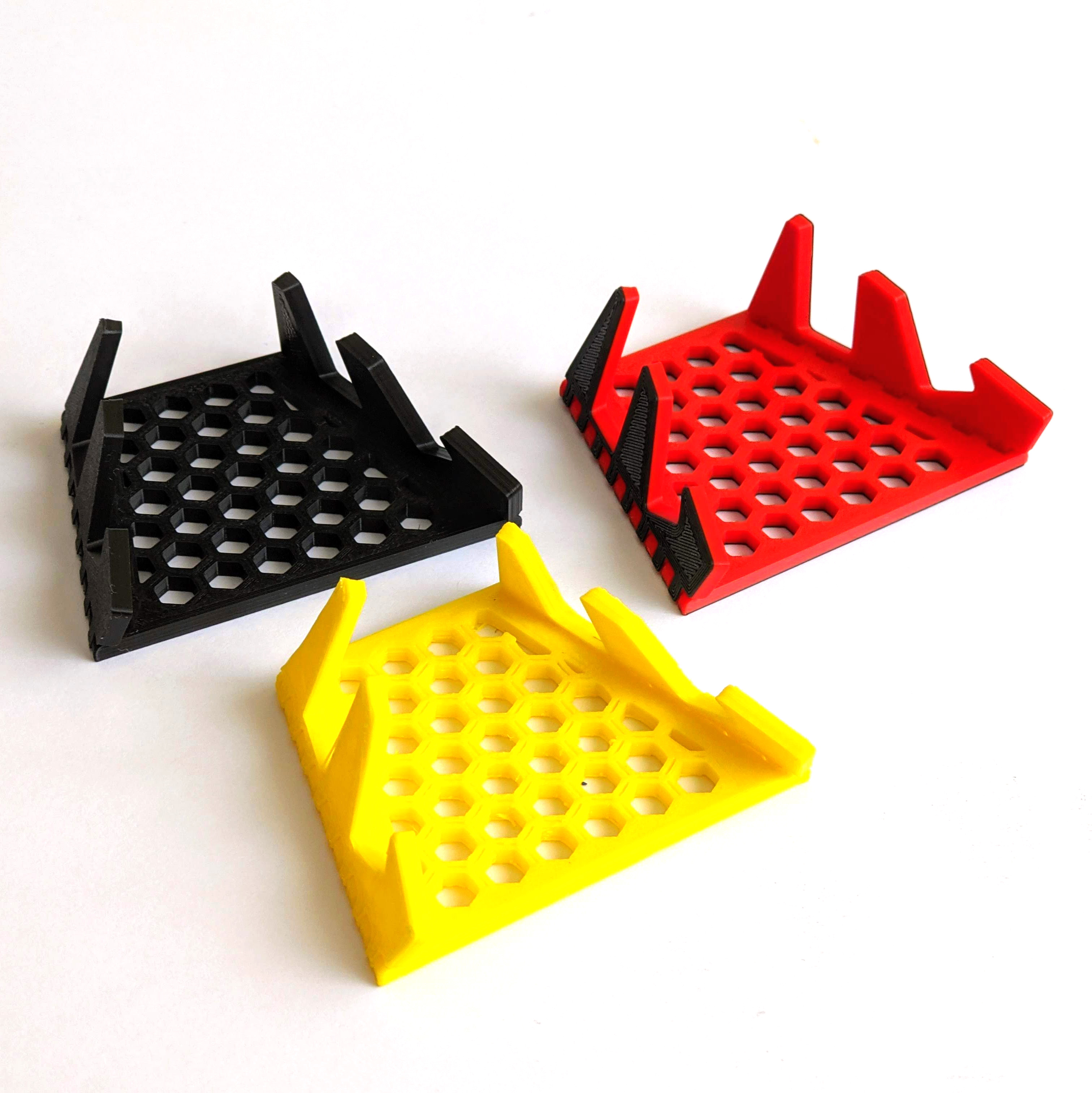 Flat Fold Phone Stand by Clockspring | Printables Store