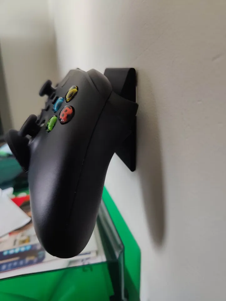 Universal Controller Holder (Wall mounted) by RemcoGoy | Download free ...