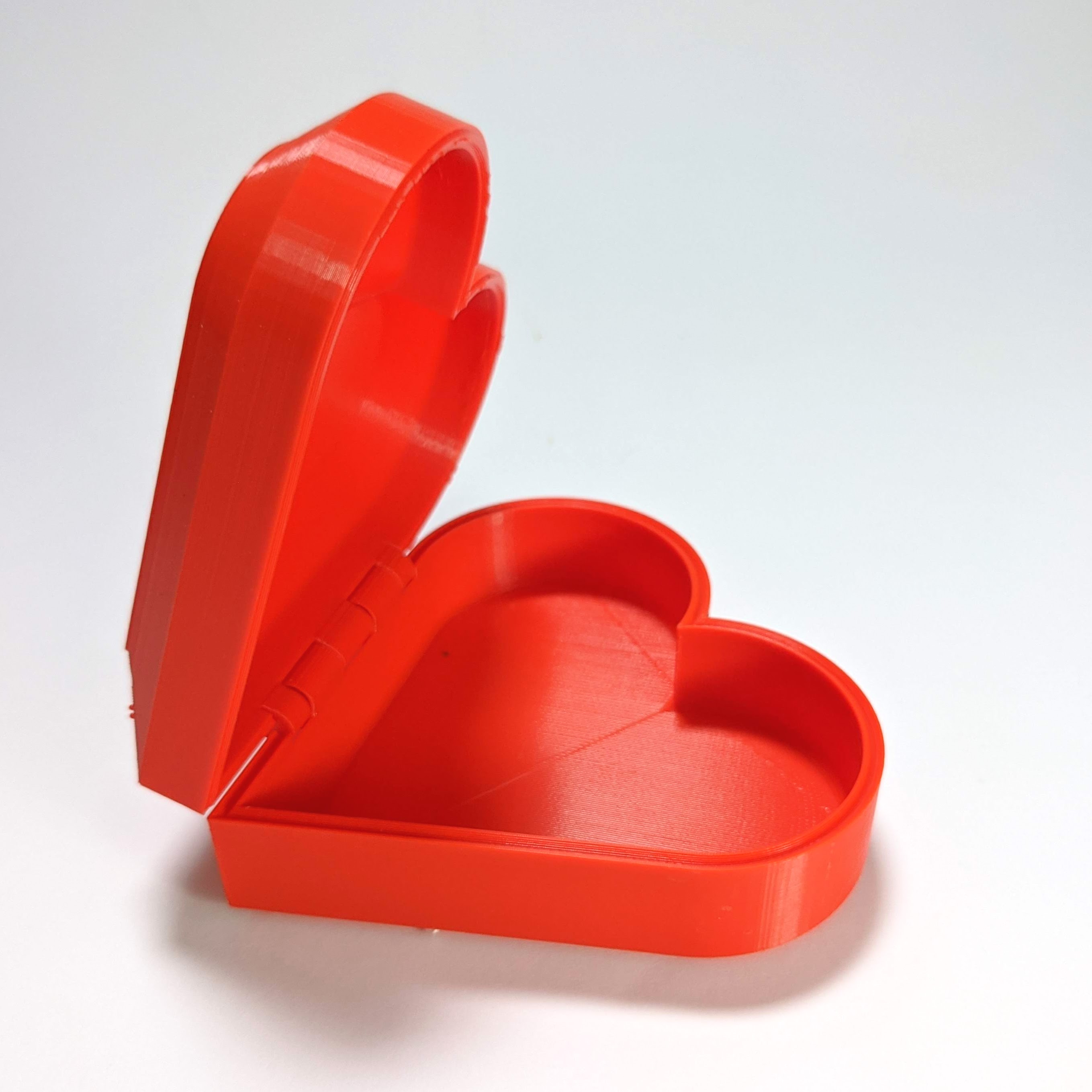 860 YouTube Hinged Heart Box by Clockspring | Printables Store