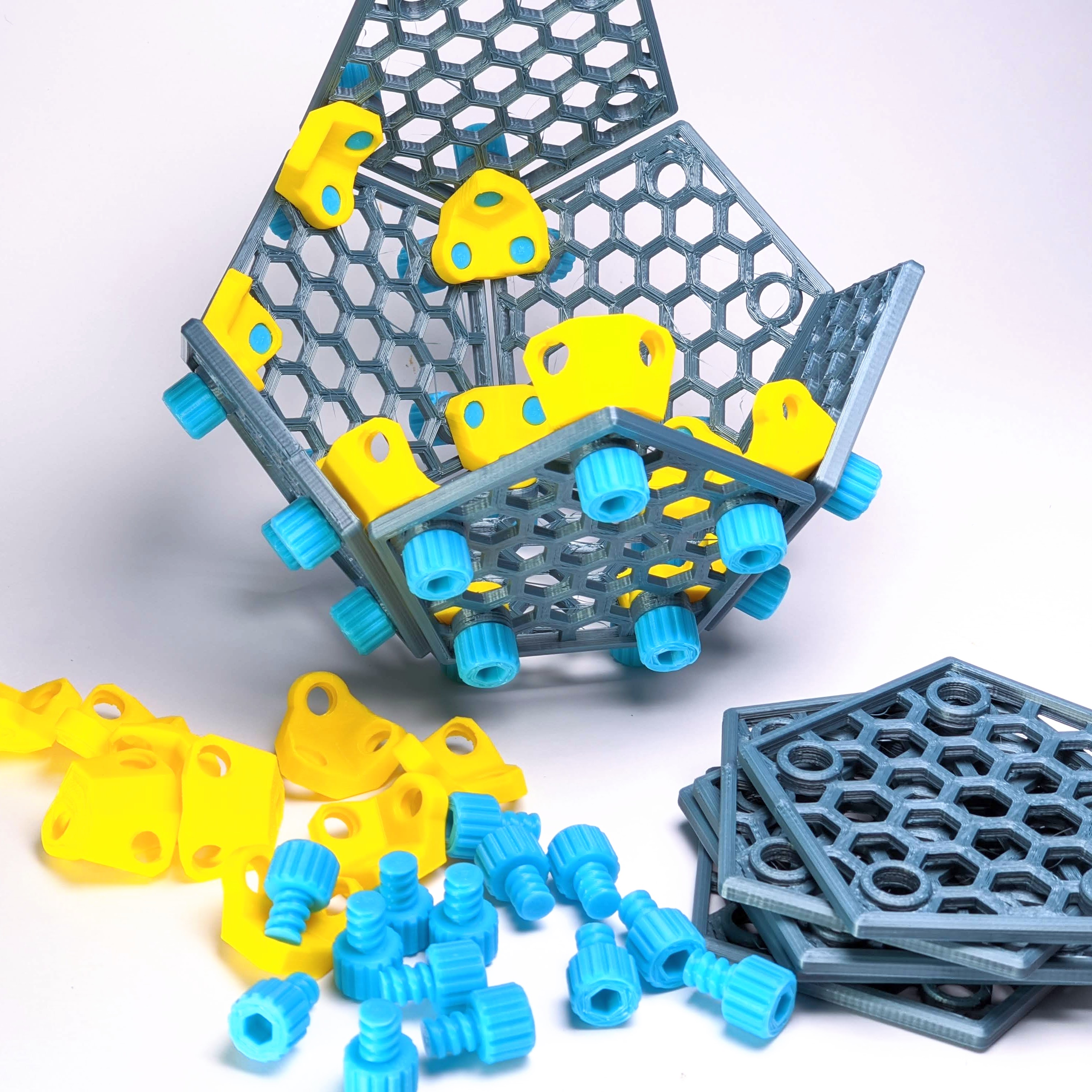 848 Bolted Cube - Pentagonal Parts by Clockspring | Printables Store
