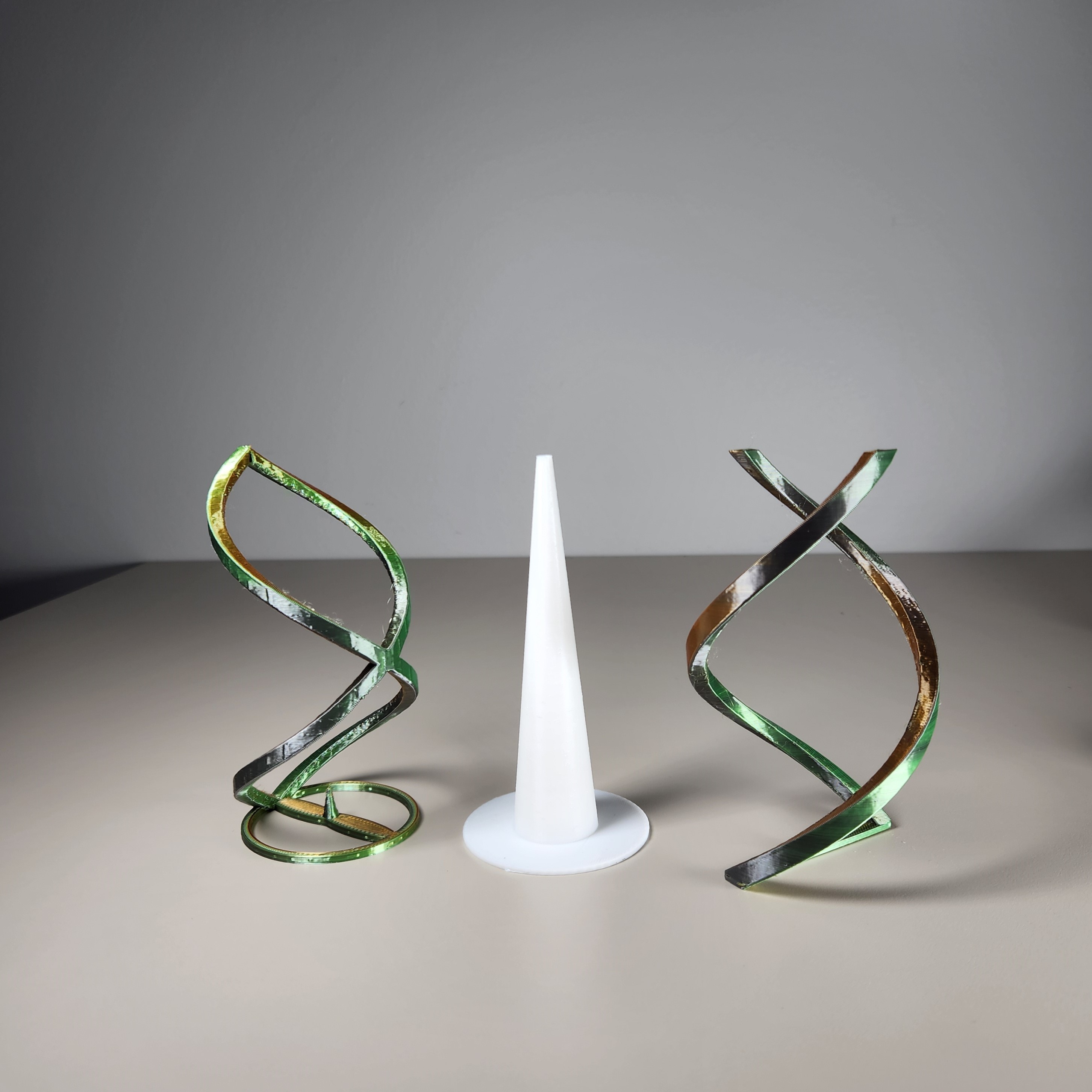 Desk Spinner by 3DPrintBunny | Download free STL model | Printables.com