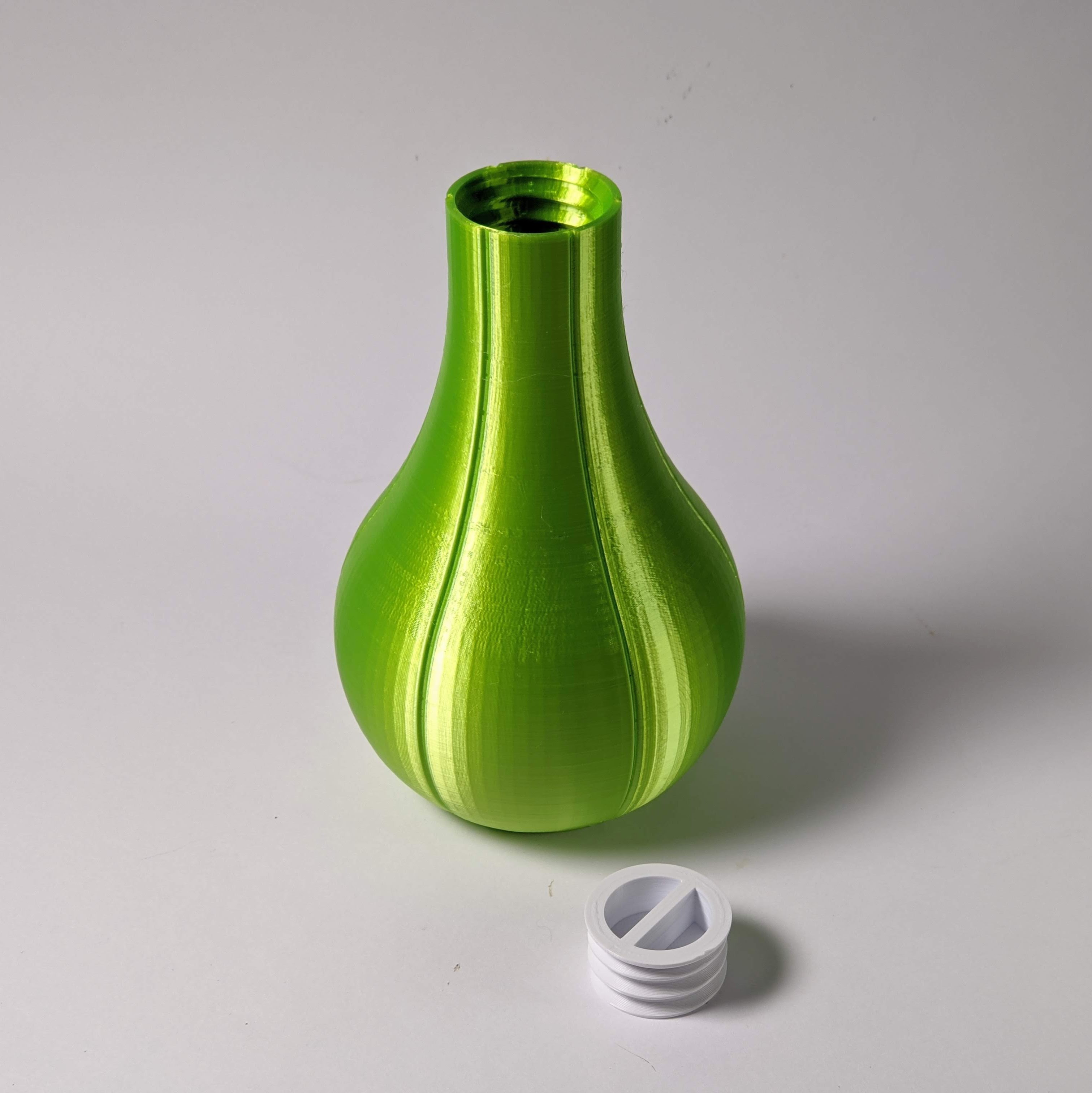 840 Potion Flask by Clockspring | Printables Store