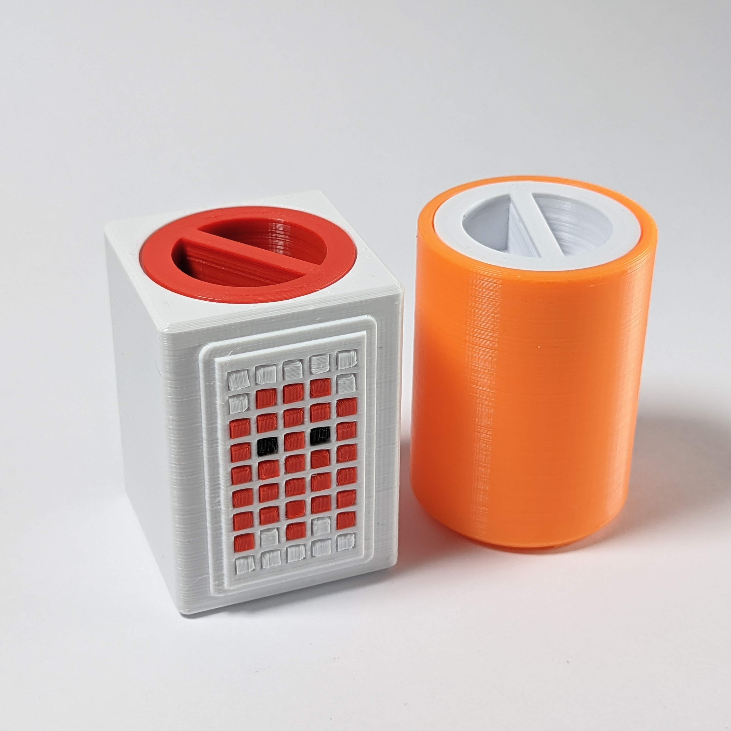 836 Pixel flasks by Clockspring | Printables Store