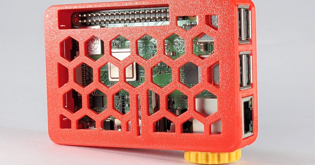 829 Hinged Pi3B Case by Clockspring | Printables Store