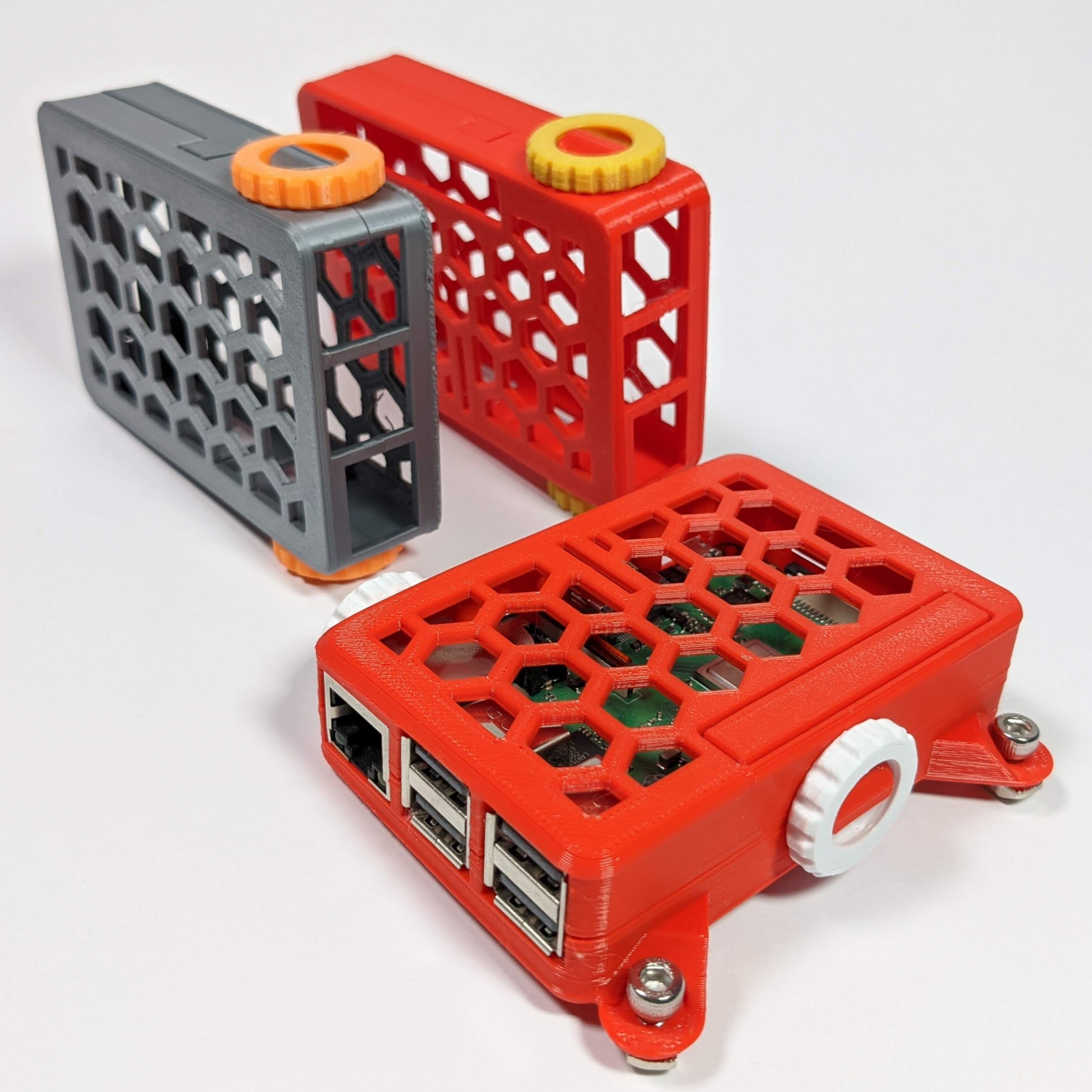 829 Hinged Pi3B Case by Clockspring | Printables Store