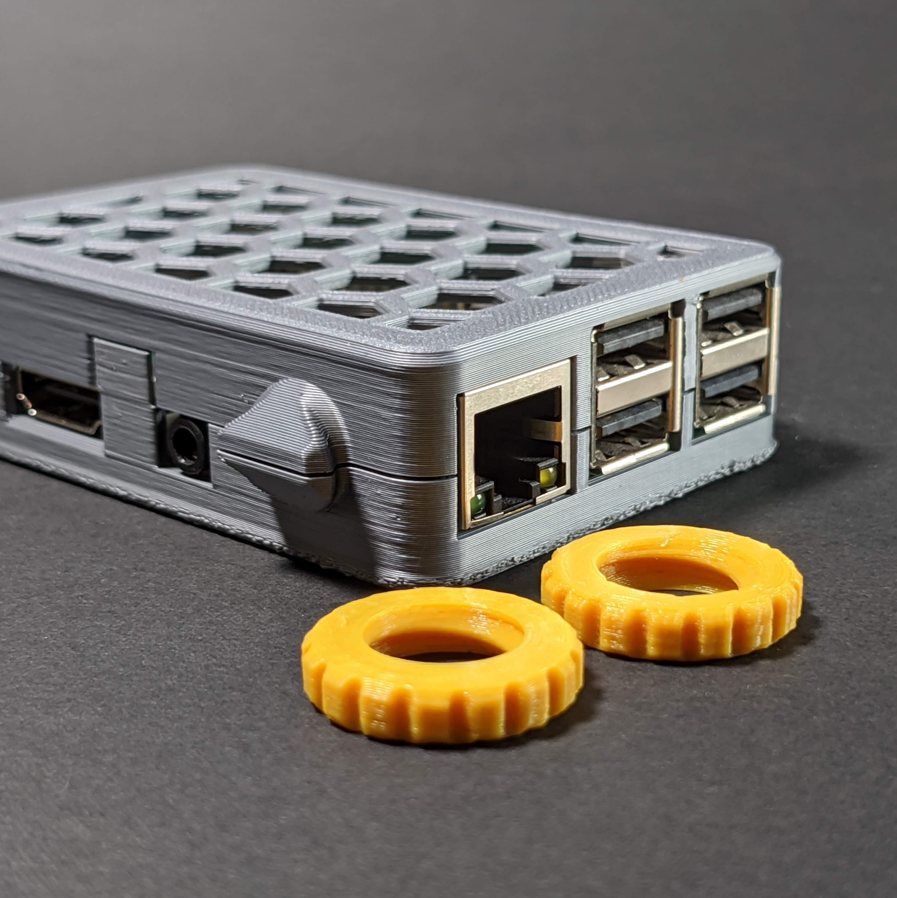 829 Hinged Pi3B Case by Clockspring | Printables Store