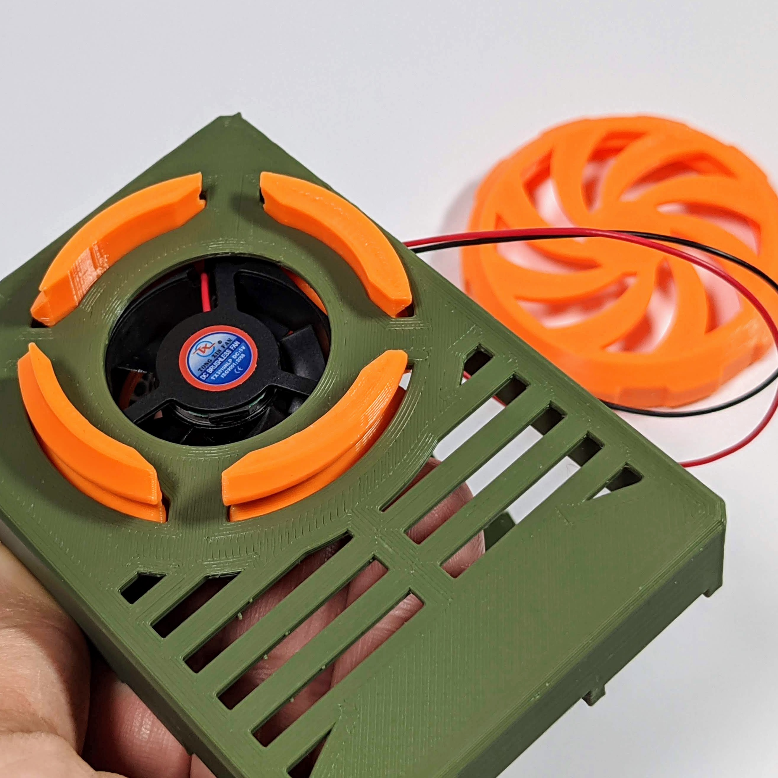818 Pi4 Breezy Case by Clockspring | Printables Store