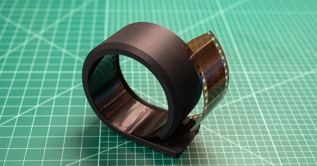 35mm Film Roll Holder by Evan Dorsky | Download free STL model ...
