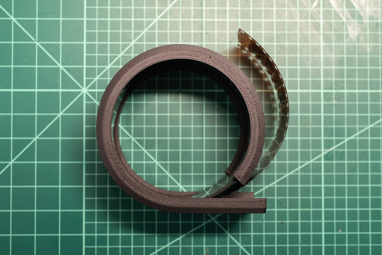 35mm Film Roll Holder by Evan Dorsky | Download free STL model ...