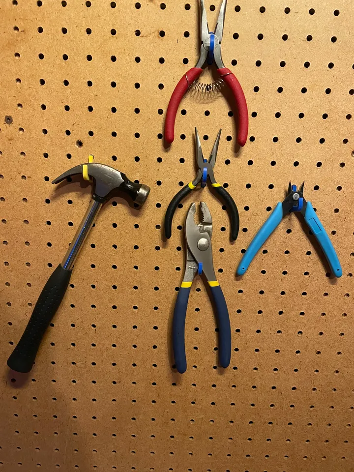 Very average peg board hook by Cooper's Creations | Download free STL model | Printables.com