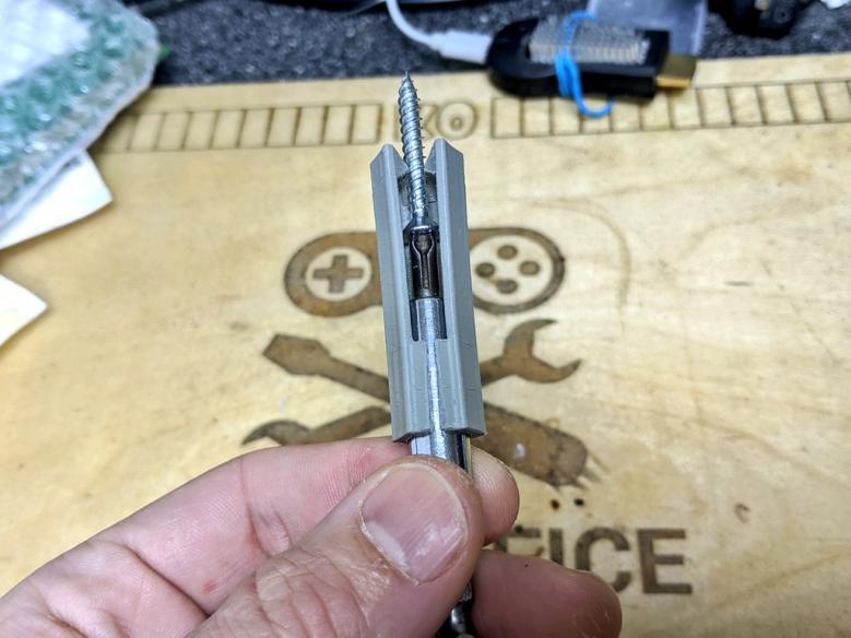 Screwdriver Screw Holder by Andrew Armstrong | Download free STL model ...