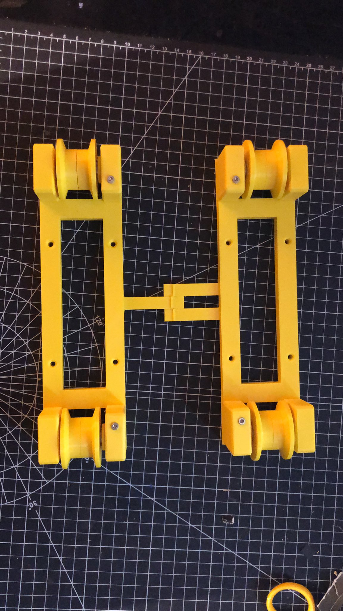 Polymaker 5kg Spool Holder by Polymaker | Download free STL model ...