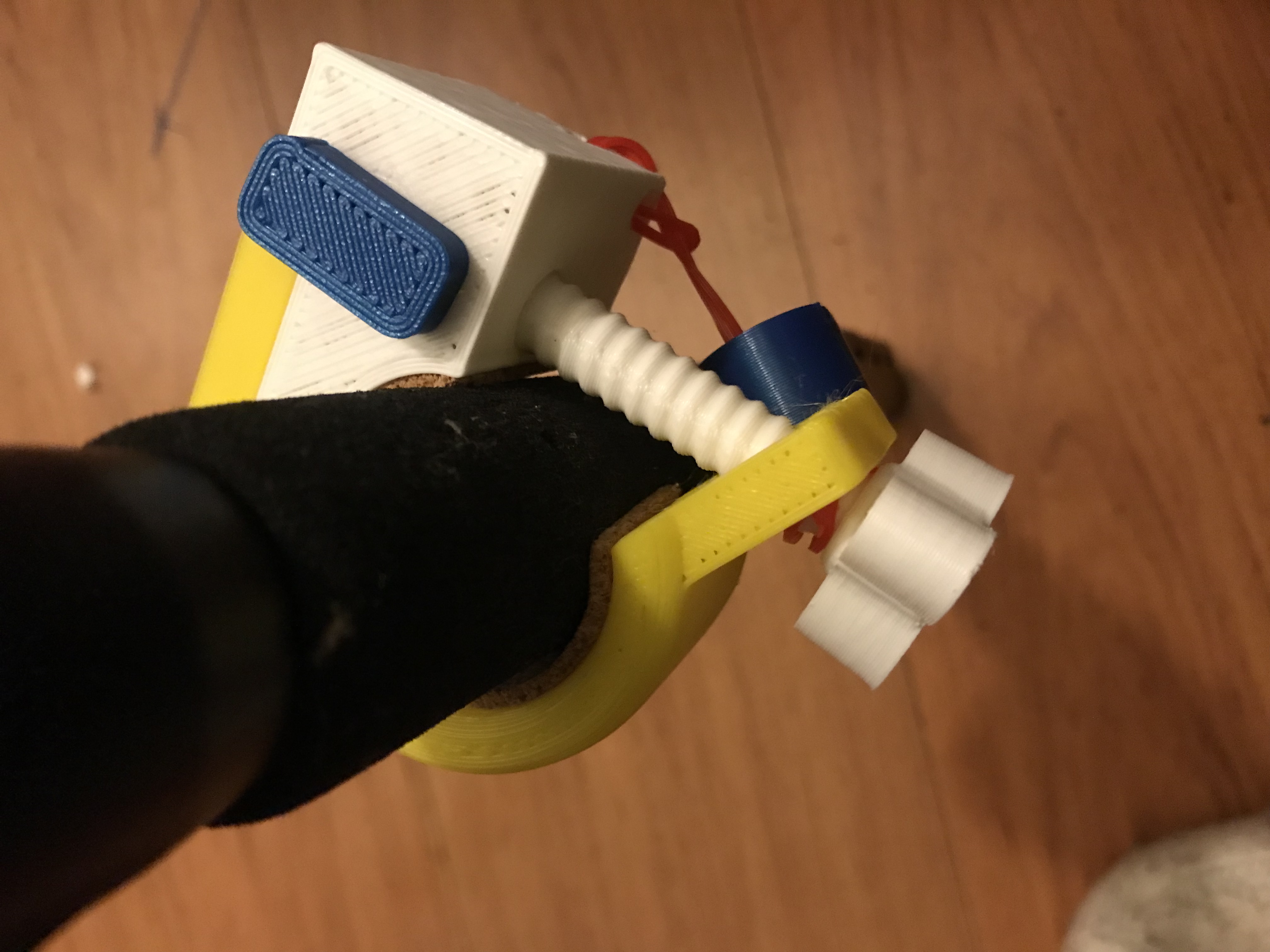 Pipe_Clamp-It (tripod attachment for photographers). 25-35mm diameter ...
