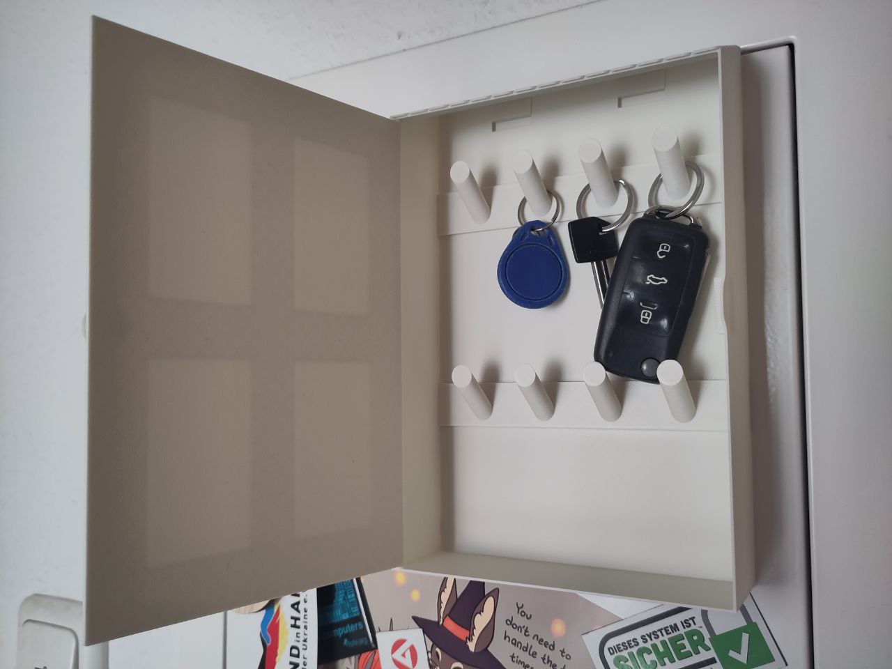 Simple Keybox for keystorage by Sebi | Download free STL model ...