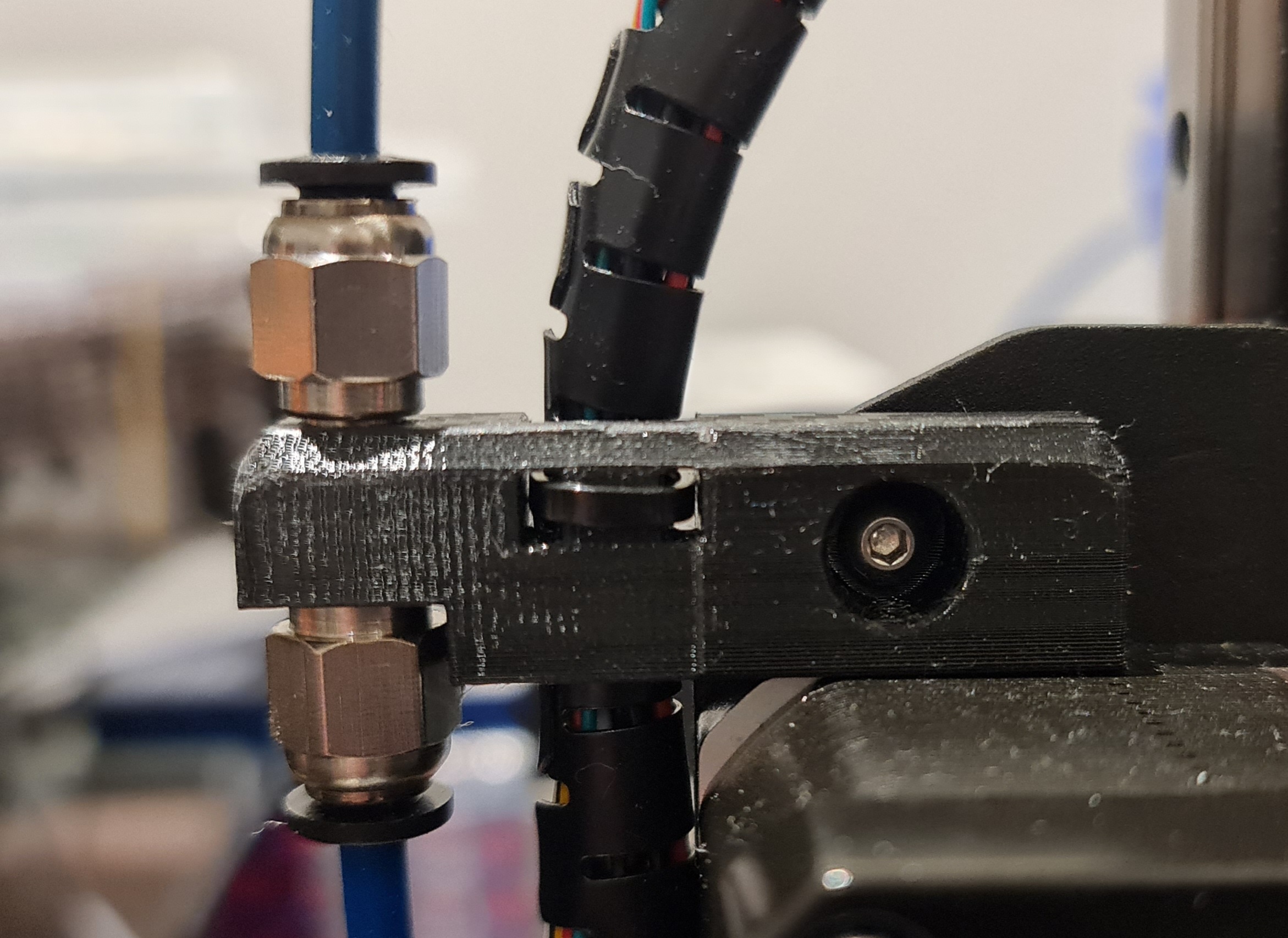 KP3S Reverse Bowden tube bracket by Pluck3r | Download free STL model ...
